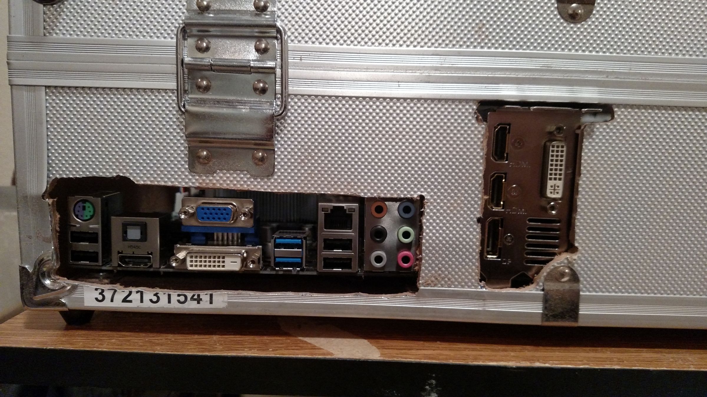 All-in-one PC Build (Luggable PC) : 8 Steps (with Pictures) - Instructables