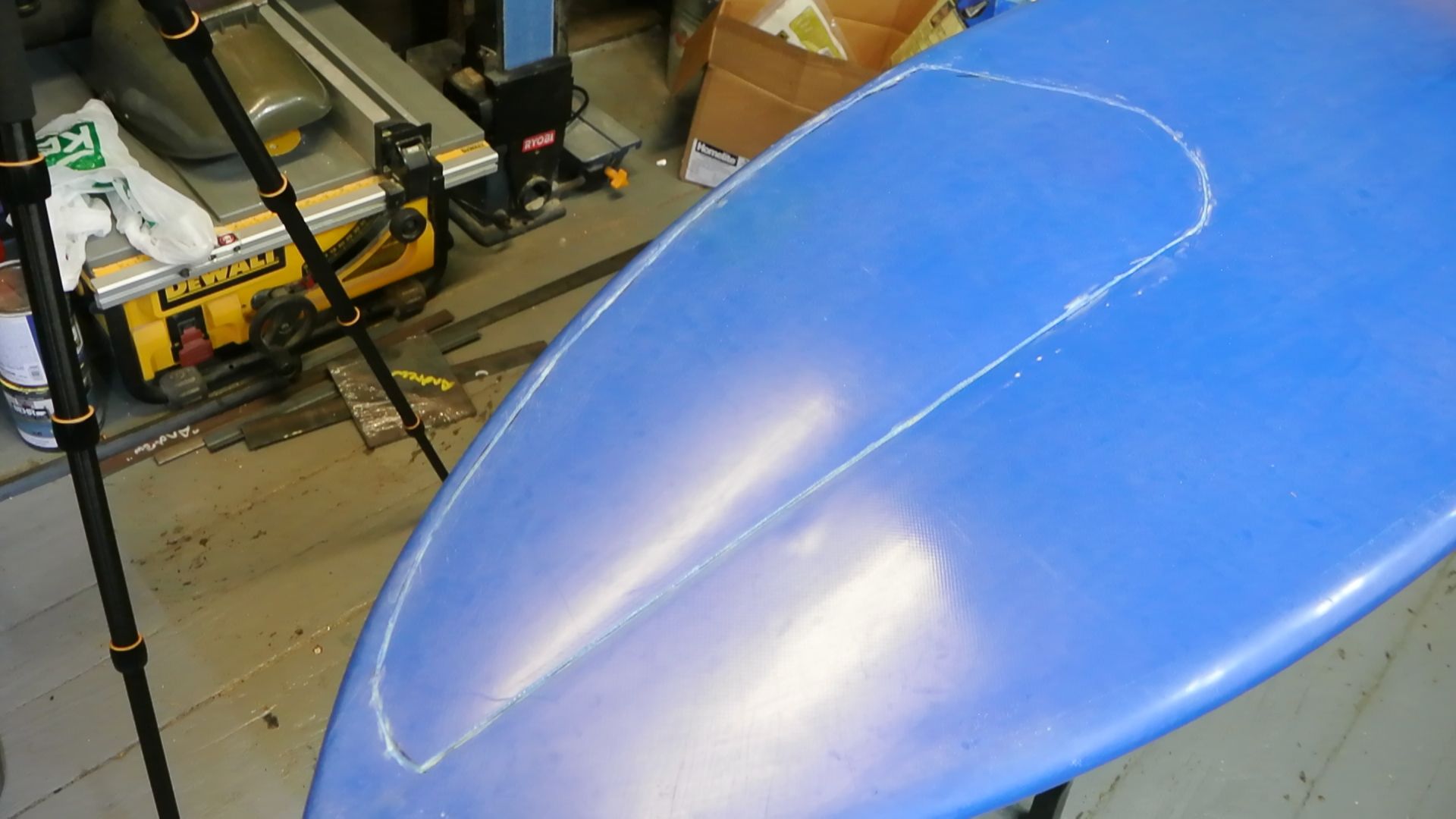 How to Repair a Surfboard : 10 Steps (with Pictures) - Instructables