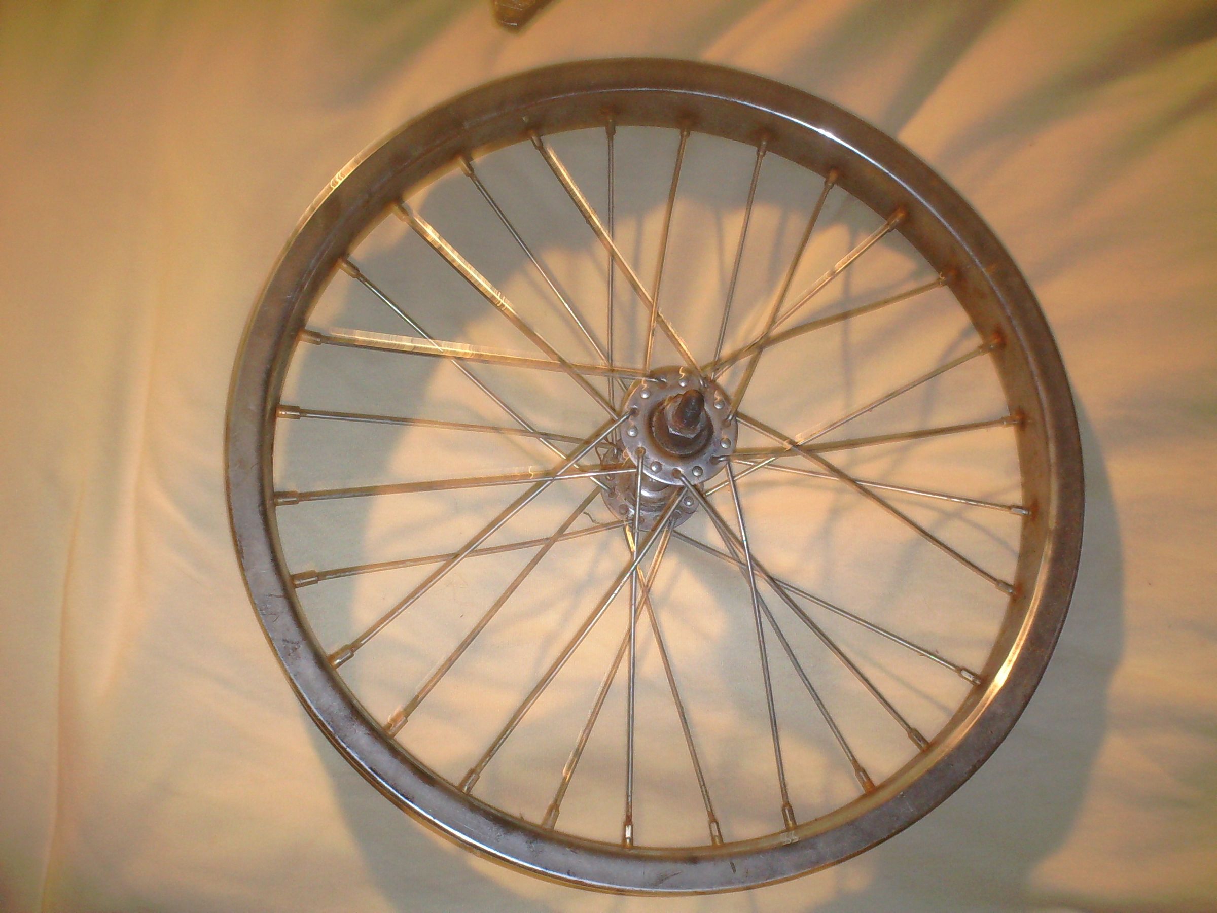 How to Make Art From Bike Wheel : 4 Steps - Instructables
