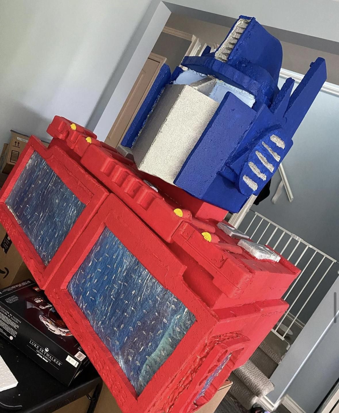 Transformers Halloween Display : 4 Steps (with Pictures) - Instructables