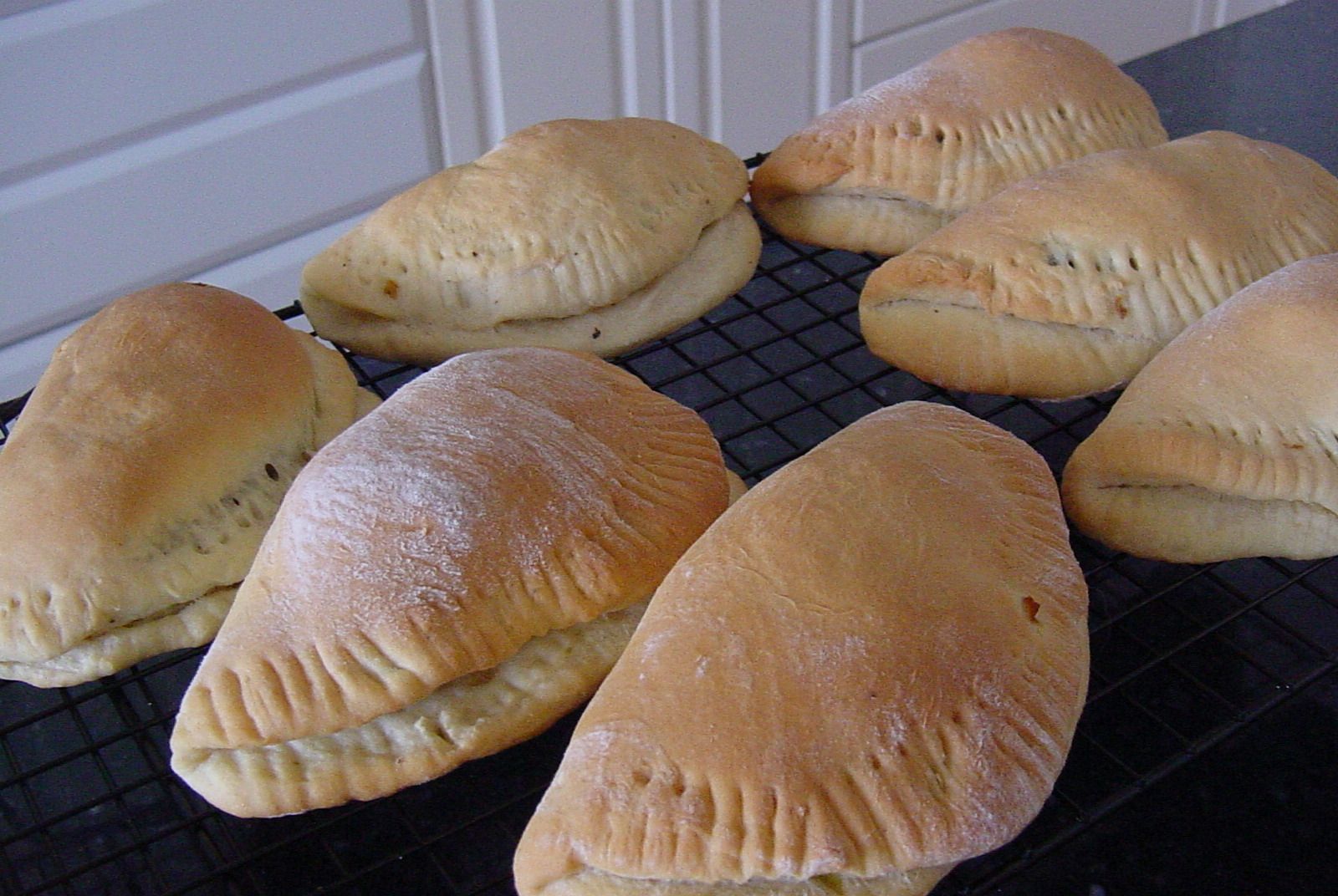 Runzas Nebraska Fast Food It's Runzatastic! : 4 Steps (with Pictures ...