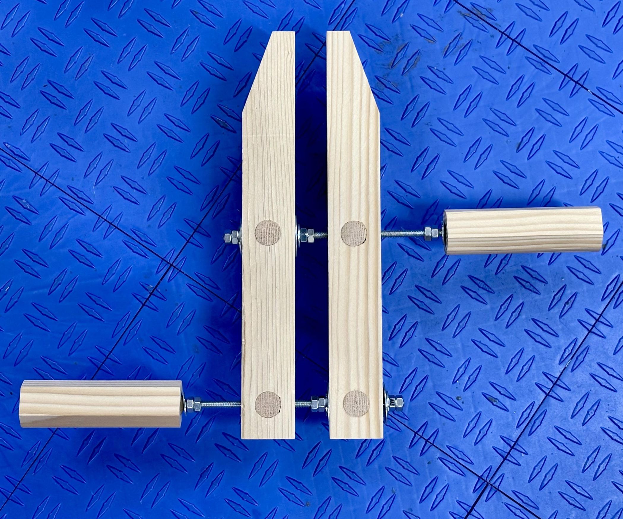 DIY Handscrew Clamp : 4 Steps (with Pictures) - Instructables