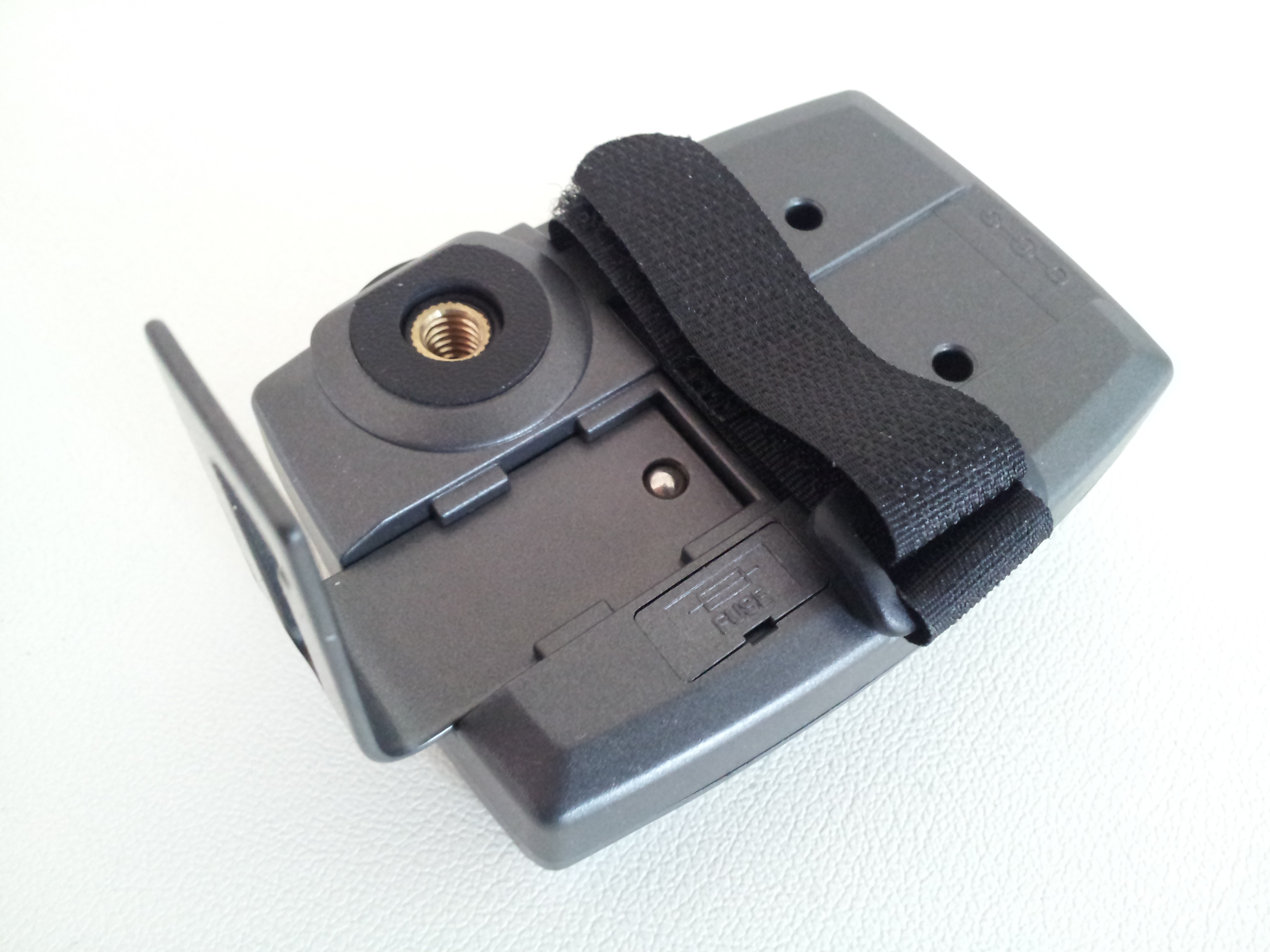 Affordable External Monitor / EVF for DSLR : 5 Steps - Instructables