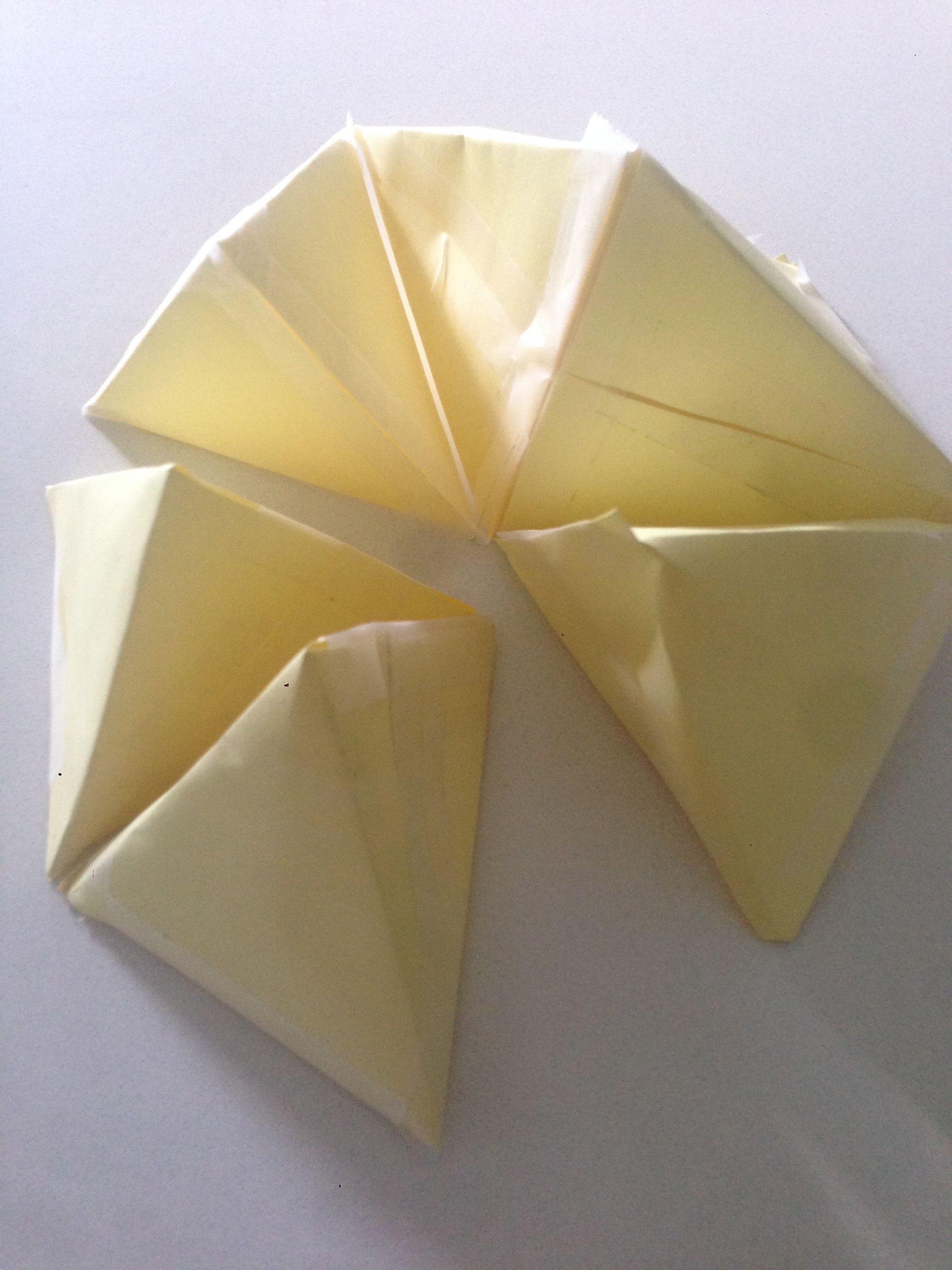Flexahedron With 3M Post-It Notes and Scotch Tape : 8 Steps (with ...