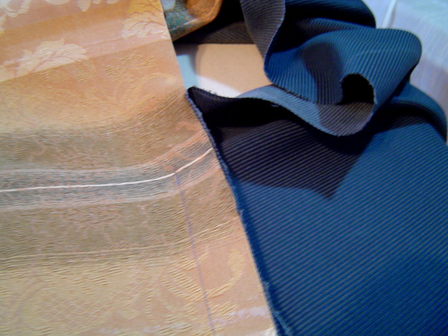 Blue Velvet Bog Coat : 19 Steps (with Pictures) - Instructables