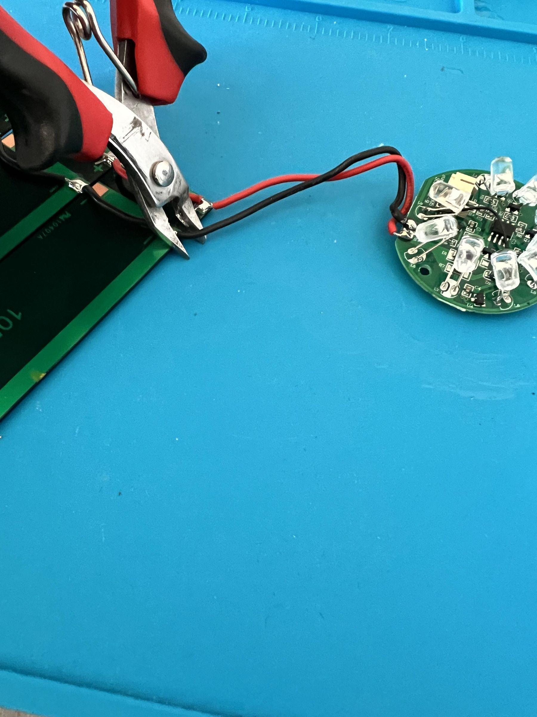 Meshtastic Solar Buoy : 12 Steps (with Pictures) - Instructables