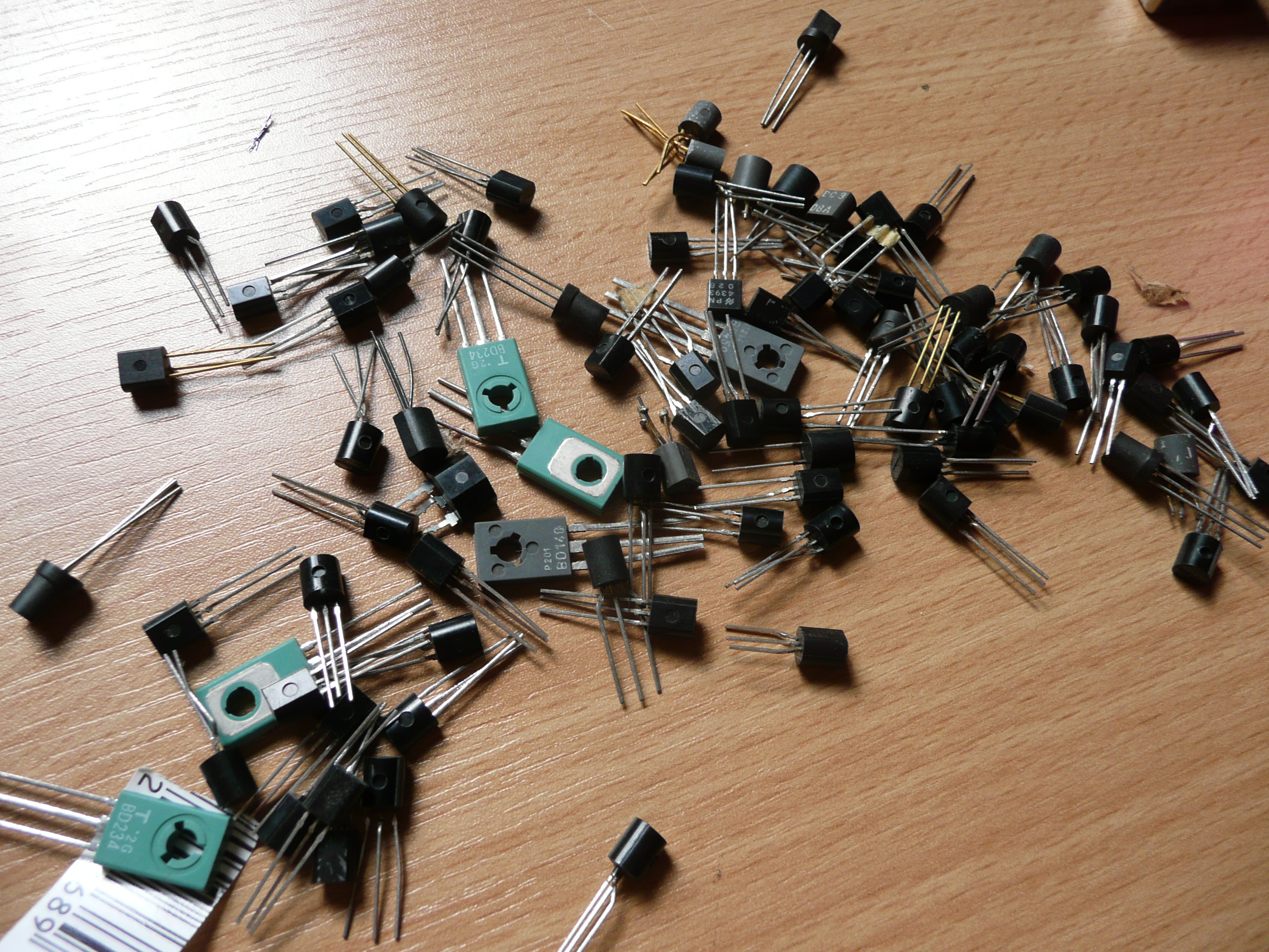 The IButton Garage-door Opener (Arduino) : 10 Steps (with Pictures ...