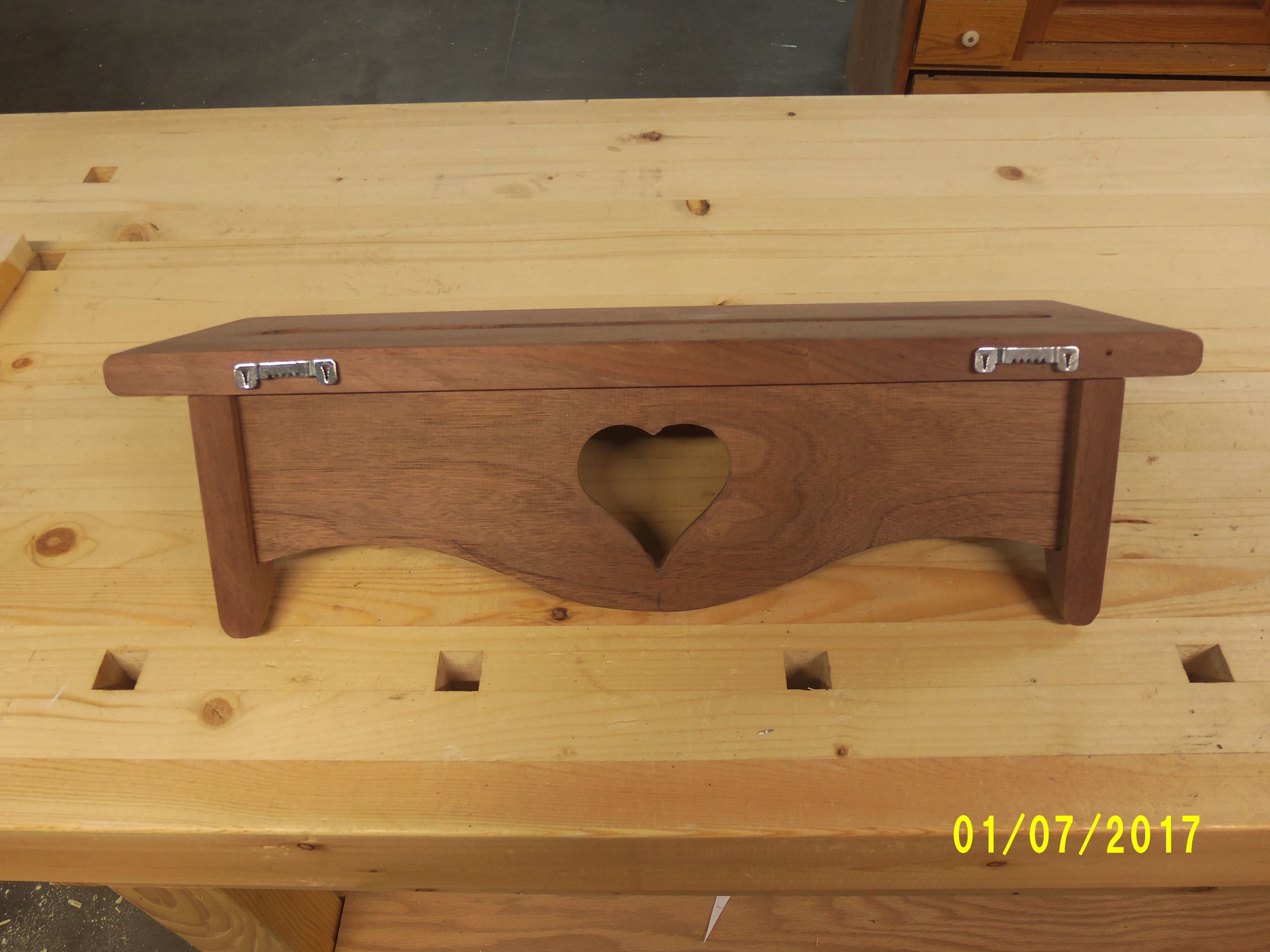 How to Build a Flush Mounted Shelf : 9 Steps (with Pictures ...