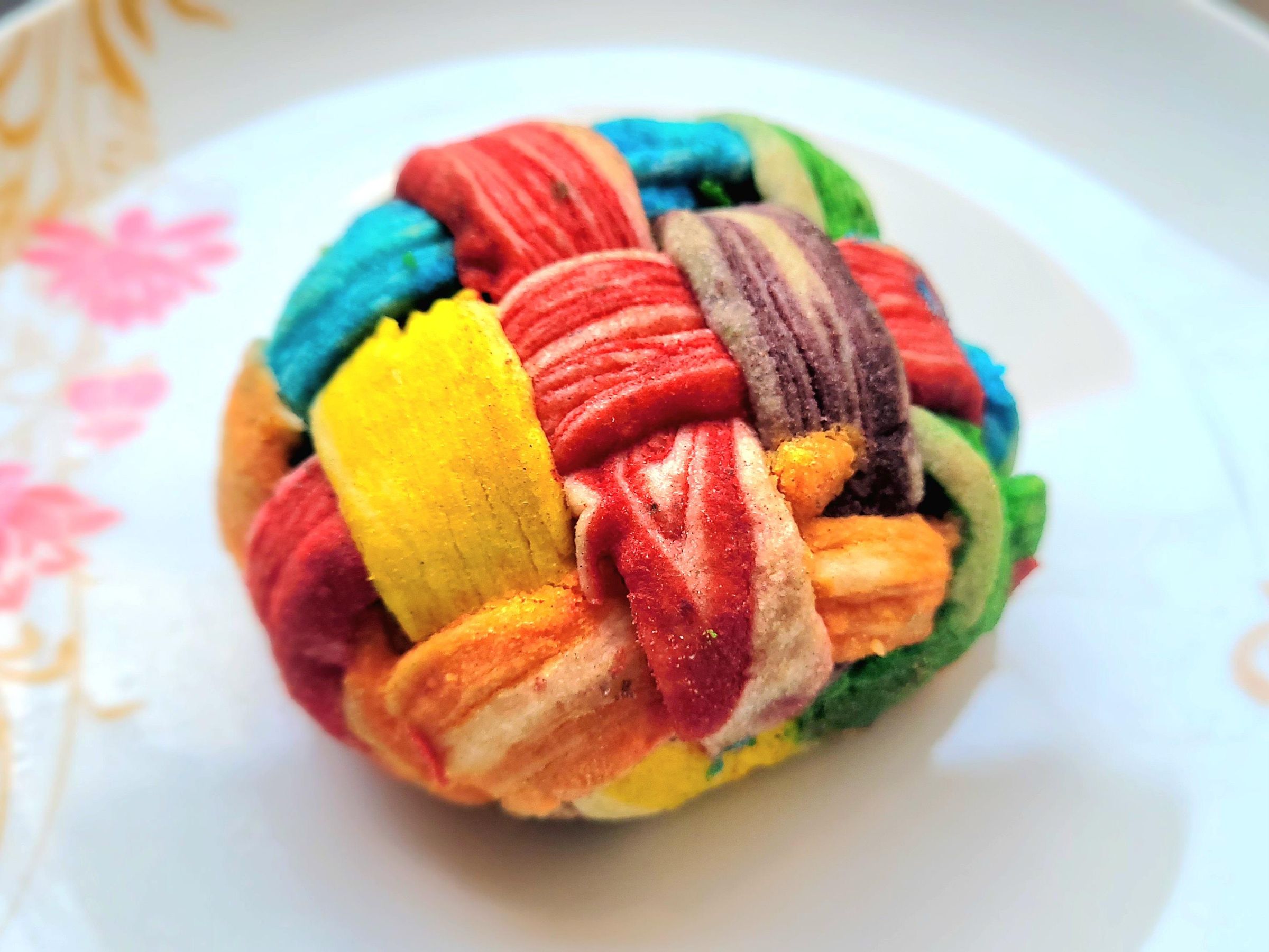 Weaved Rainbow Mooncake Pastry : 16 Steps (with Pictures) - Instructables