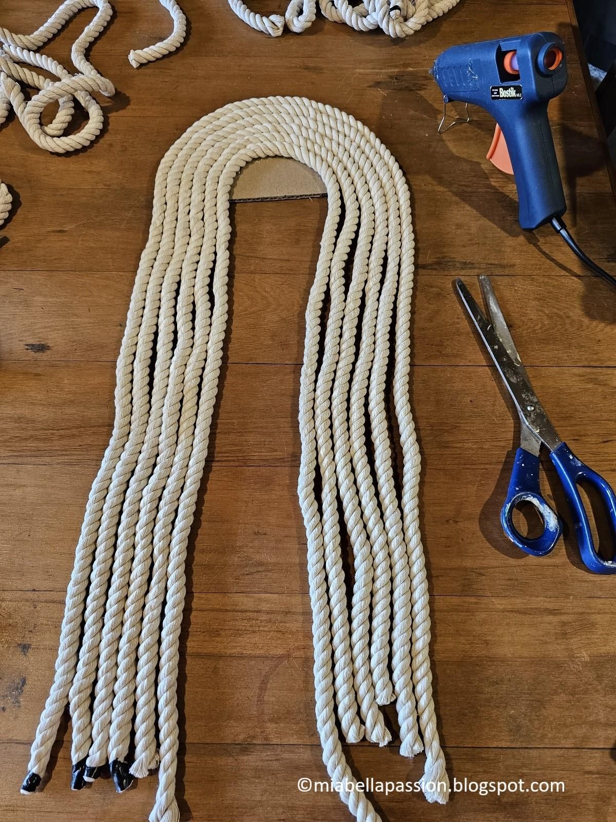Funky DIY Rope Ghosts : 8 Steps (with Pictures) - Instructables