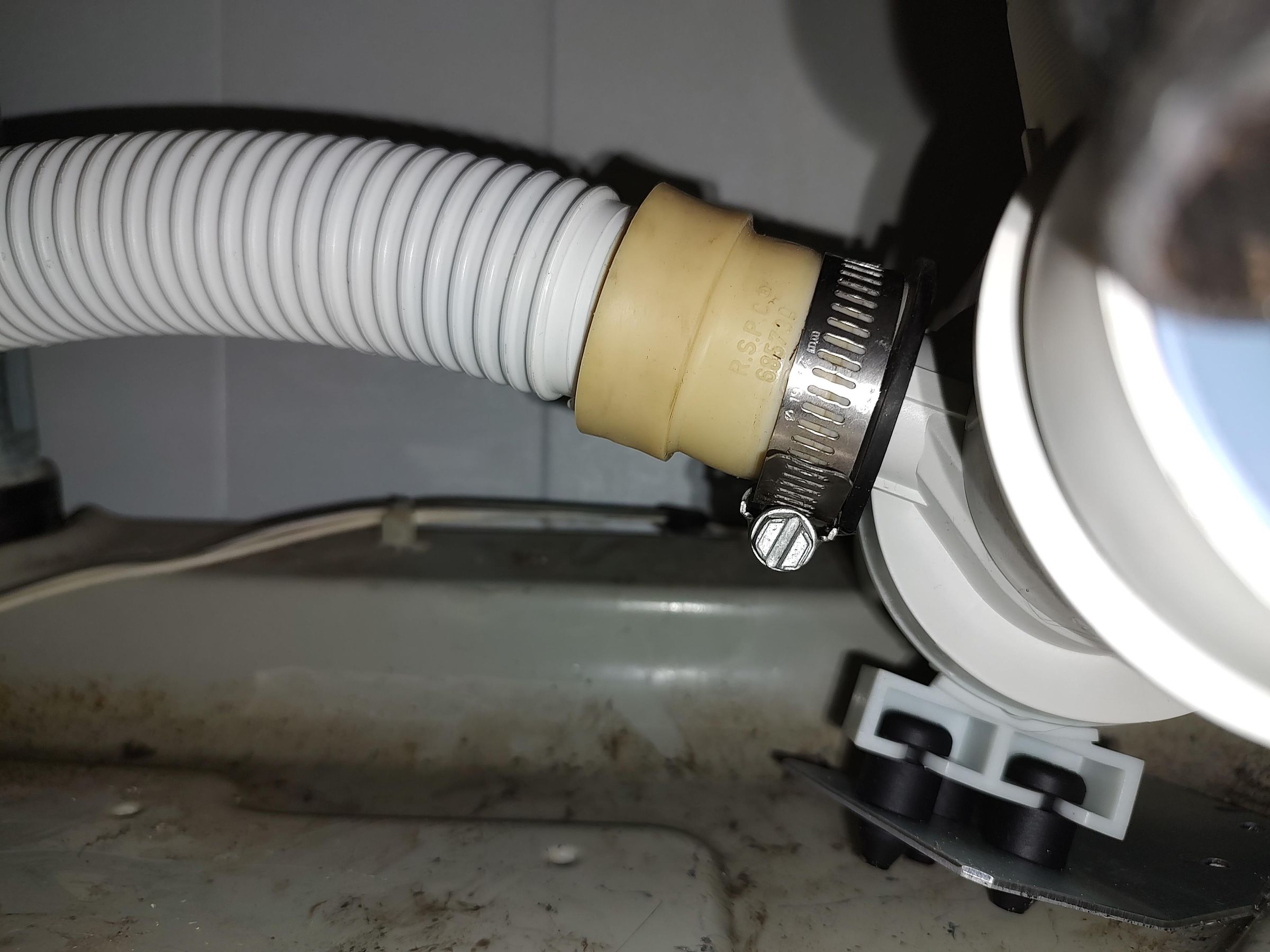 Changing a Front Load Washing Machine Pump : 6 Steps - Instructables