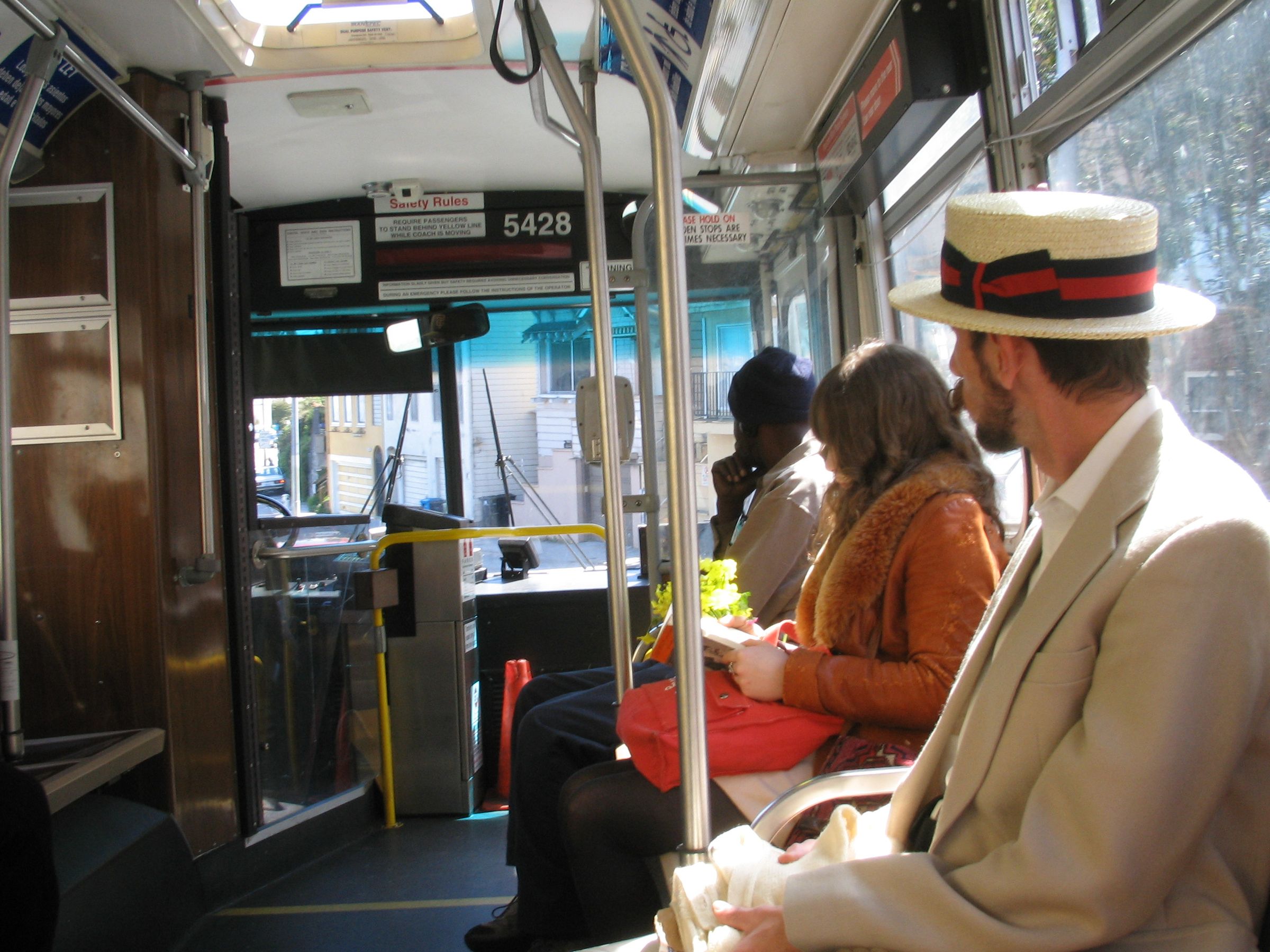 How to Ride the MUNI Bus (San Francisco) : 6 Steps - Instructables