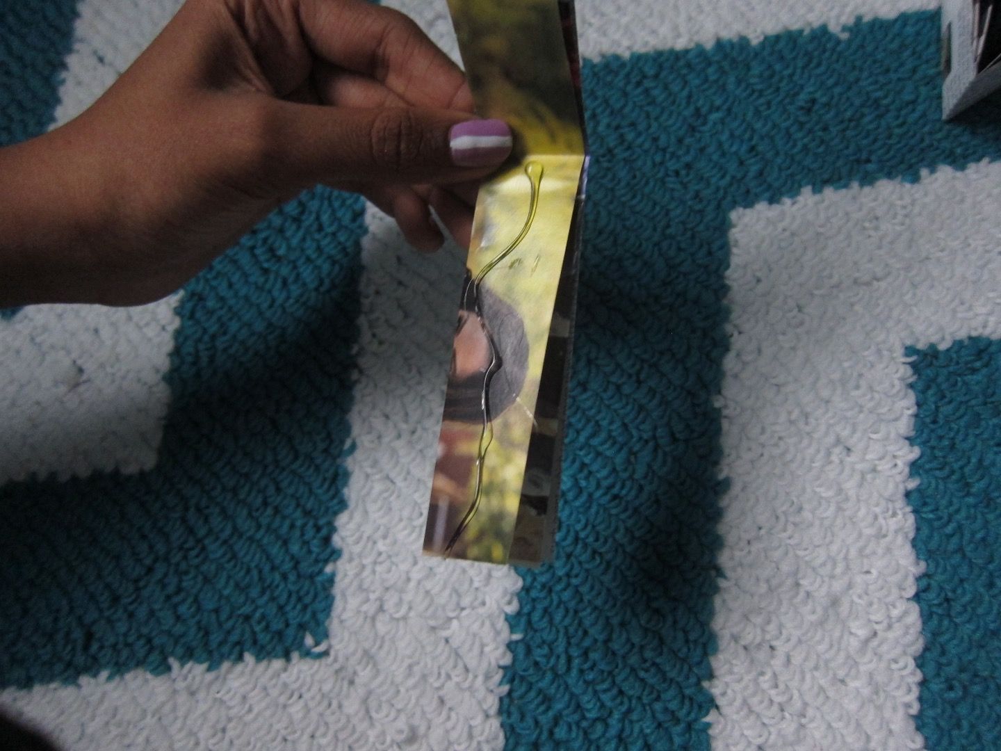DIY Magazine Wall Decor :) : 5 Steps - Instructables