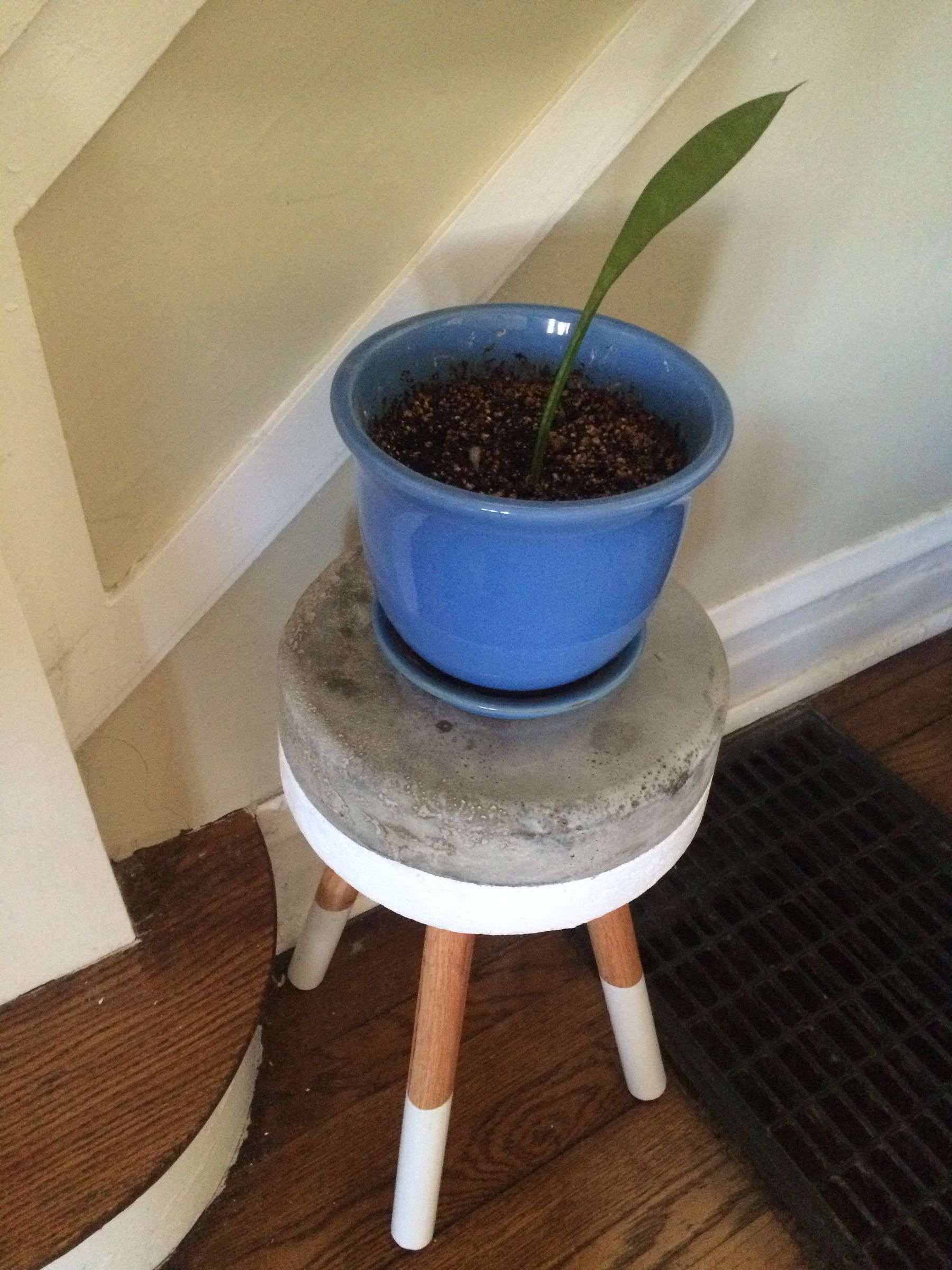 HomeMade Modern DIY $5 Bucket Stool : 10 Steps (with Pictures ...