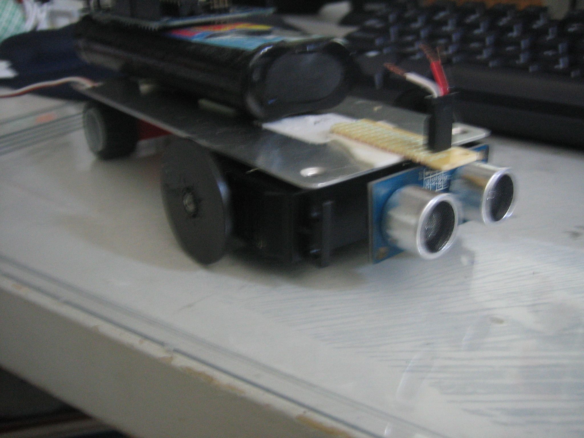 How to Make an Obstacles Avoiding Robot- Arduino Style : 4 Steps ...