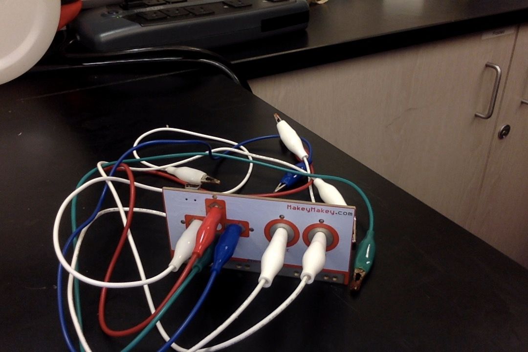 Makey Makey Cardboard! : 10 Steps - Instructables