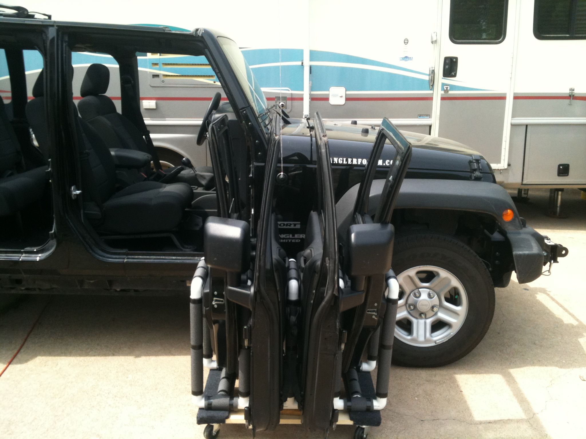 Jeep Wrangler 4 Door Rack : 7 Steps - Instructables