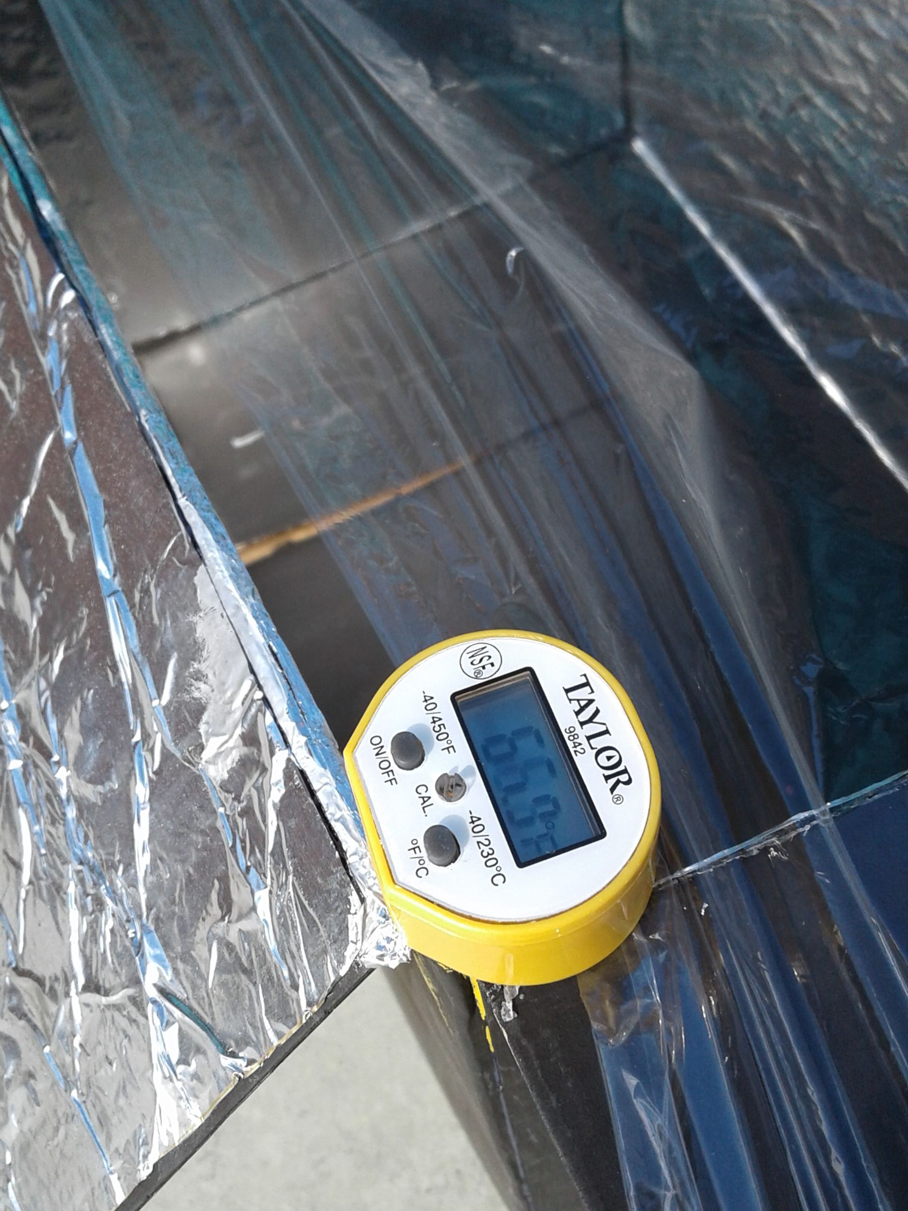 Cheap and Easy Solar Cooker : 5 Steps (with Pictures) - Instructables