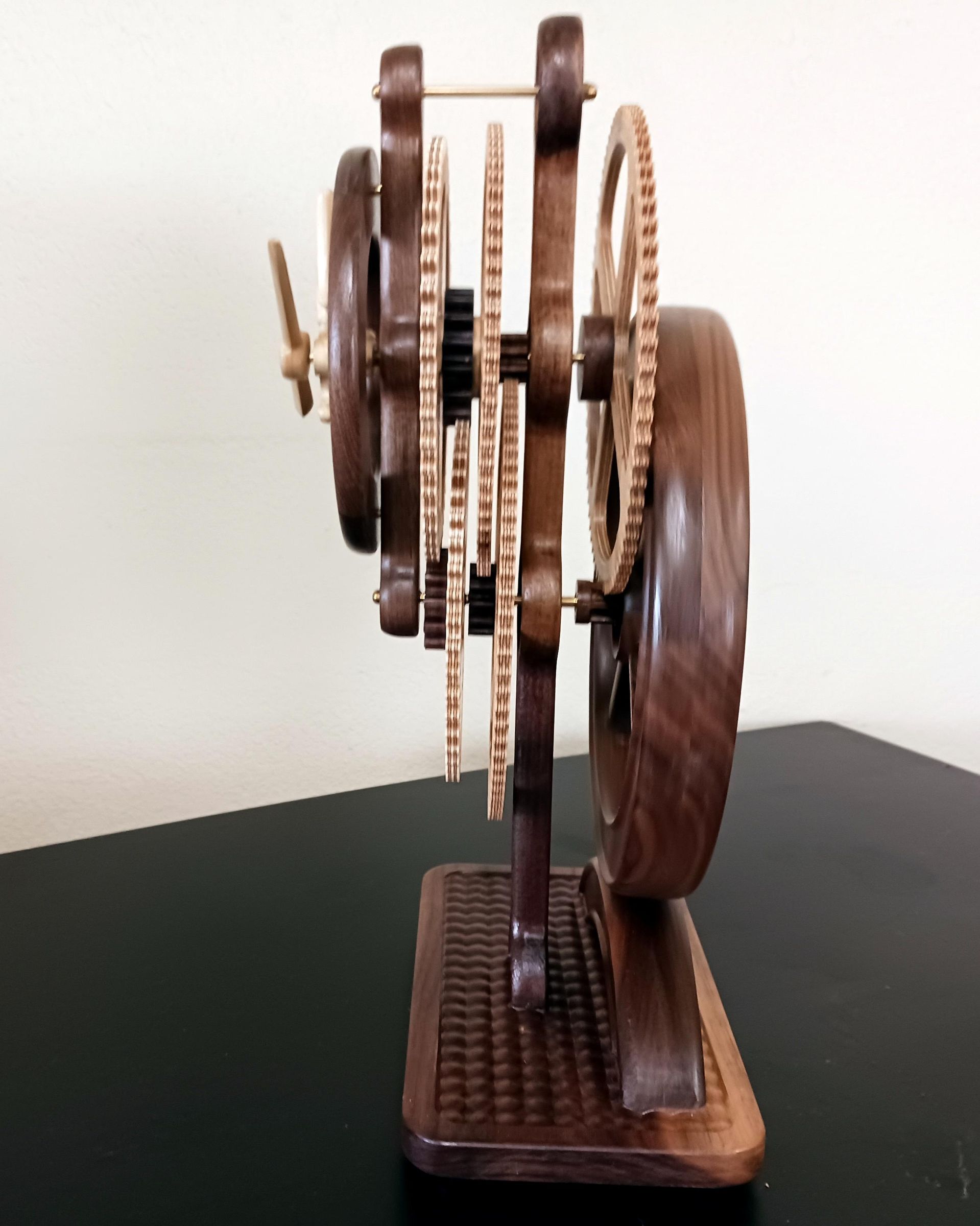 Perpetual Motion Wood Gear Clock : 14 Steps (with Pictures) - Instructables