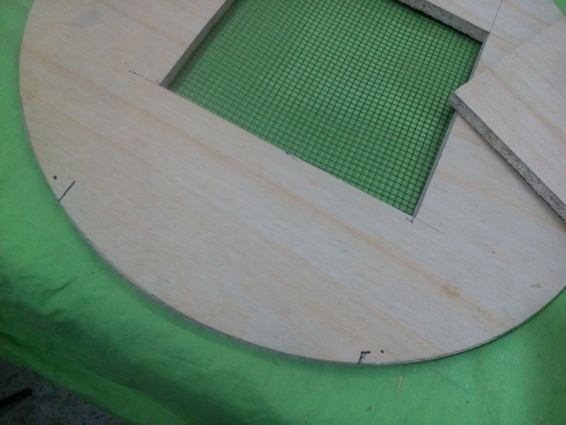 How to Make Brooder for Chicks : 7 Steps (with Pictures) - Instructables