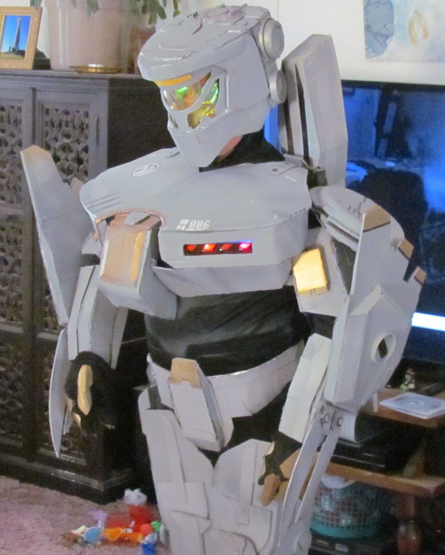 Striker Eureka Pacific Rim Jaeger Costume : 7 Steps (with Pictures ...