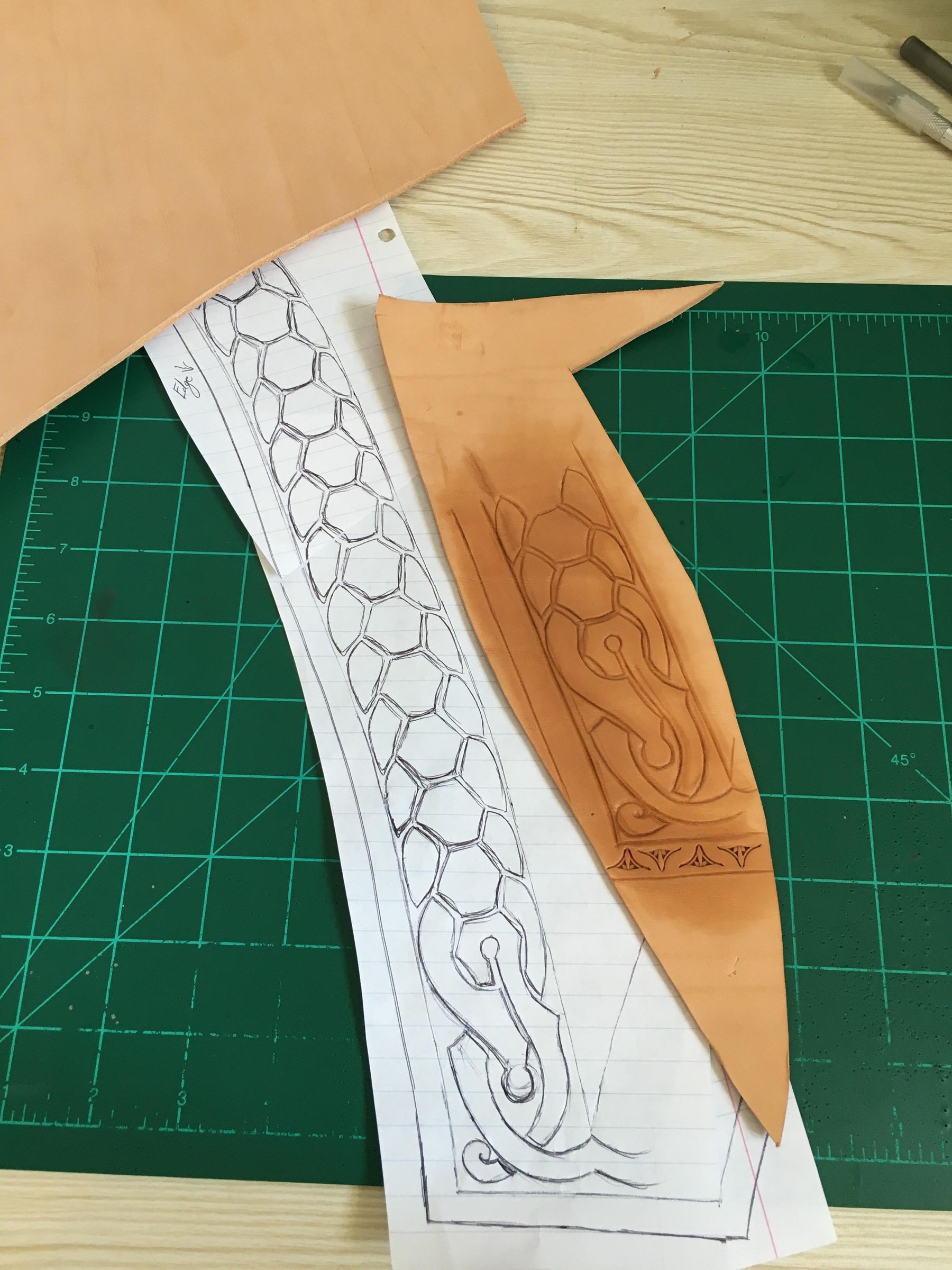 Leather Scale Armor Cuirass : 6 Steps (with Pictures) - Instructables