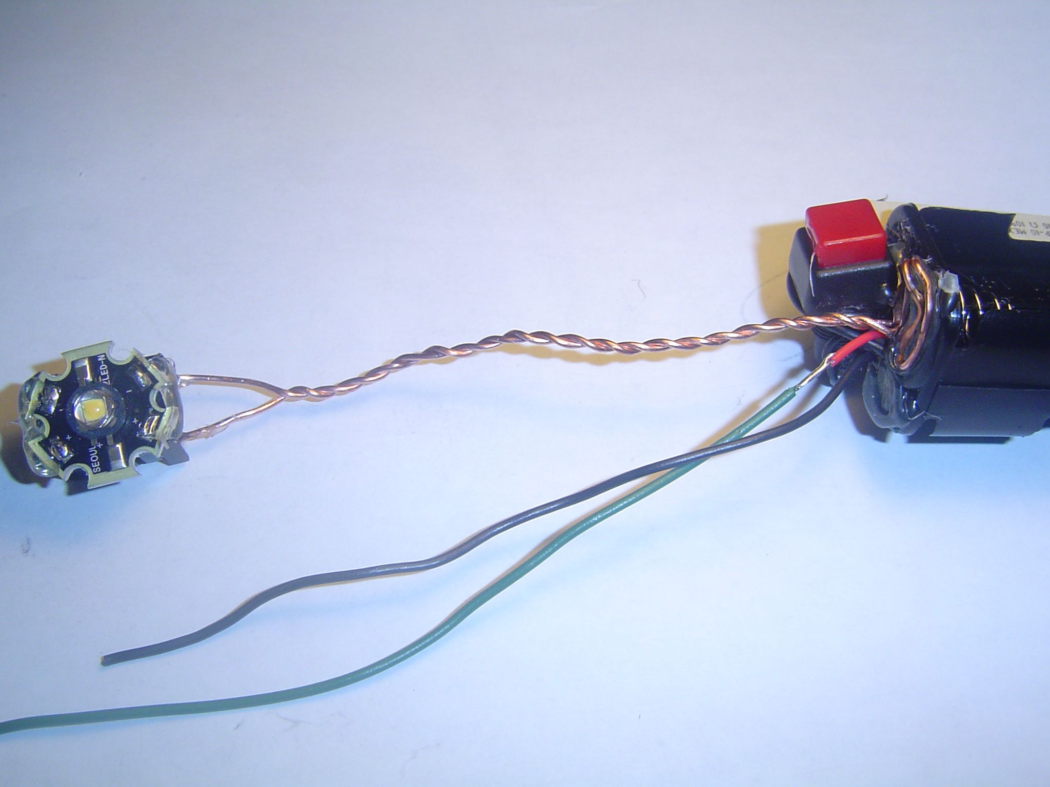 The Ultimate Household/Emergency Flashlight System : 9 Steps ...