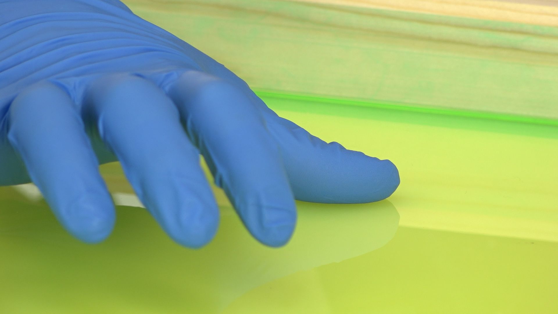 DIY RESIN PLANK TABLE - How to Make Your Own Using GlassCast® 3 Clear ...