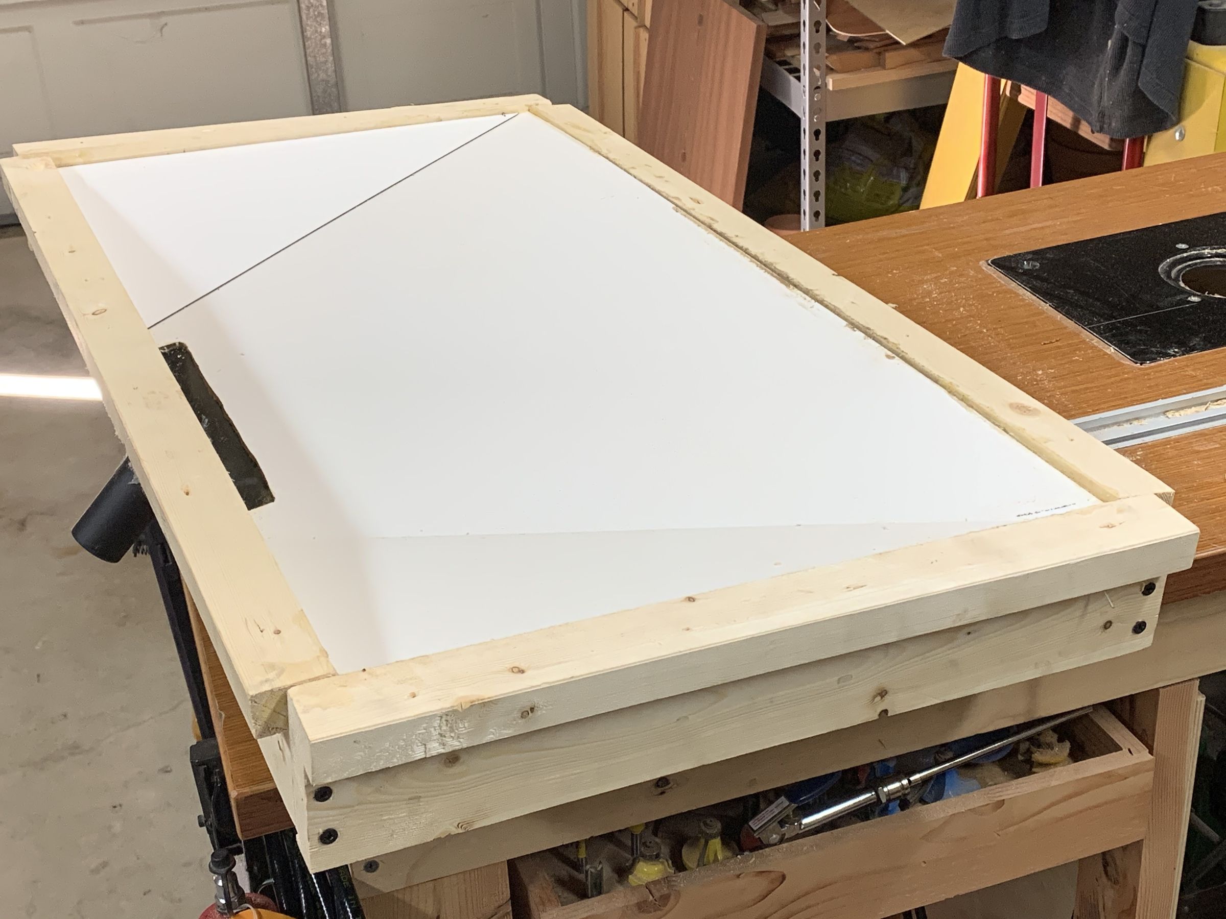 Multifunction Sanding Bench : 9 Steps (with Pictures) - Instructables