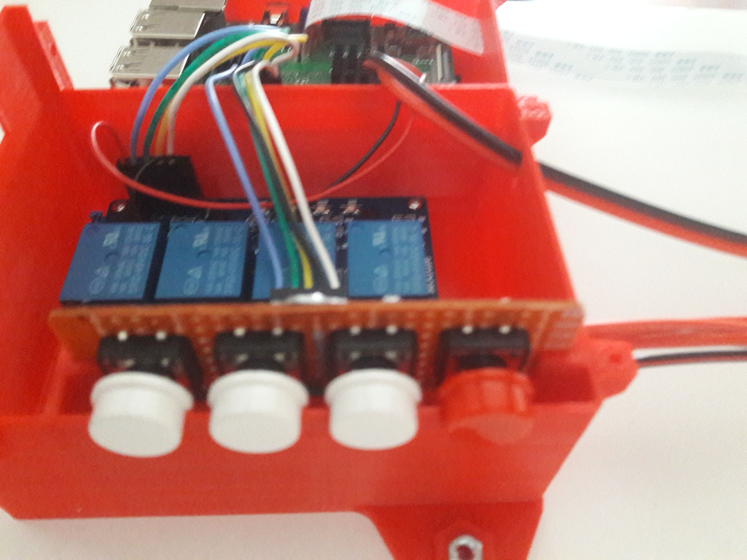 4CH Relay-board Controlled With Push Buttons : 4 Steps - Instructables