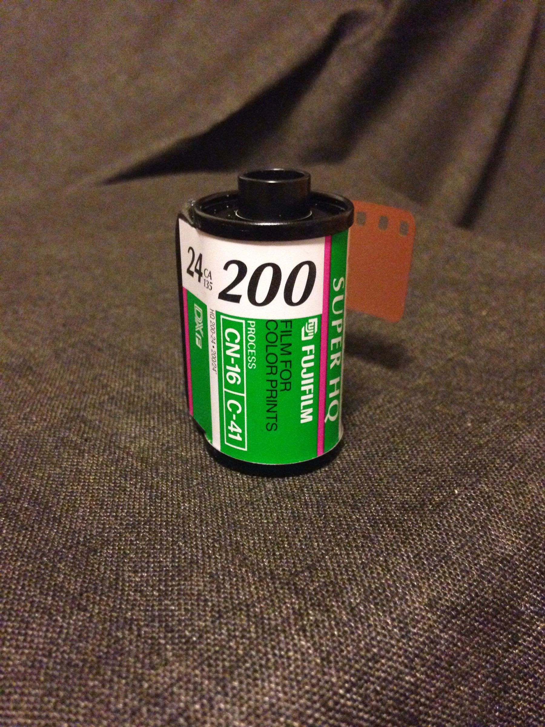 A Beginners Guide to 35mm Film Photography : 7 Steps - Instructables