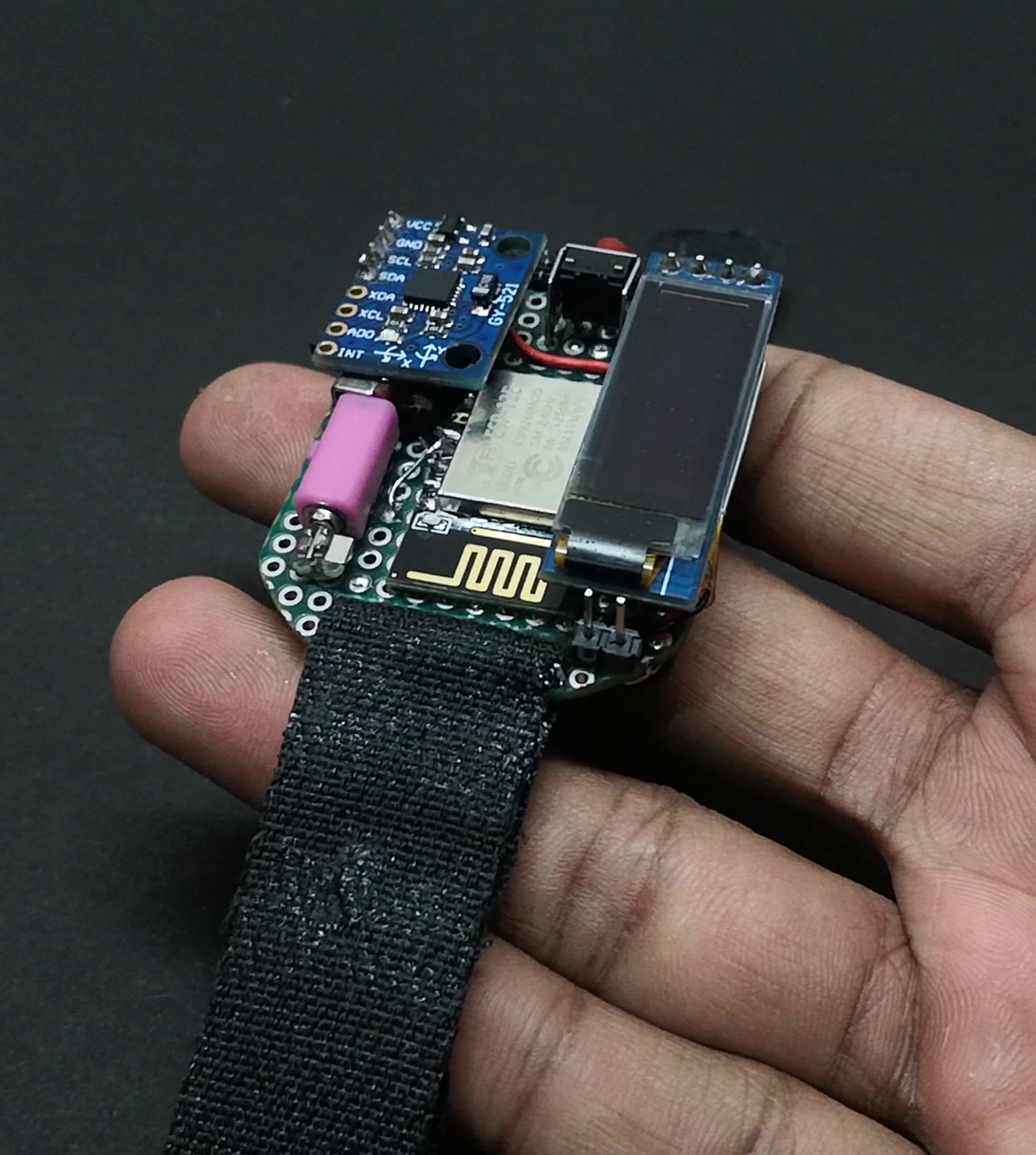 Smart Fitness Watch With ESP8266 [VScode] : 20 Steps (with Pictures ...