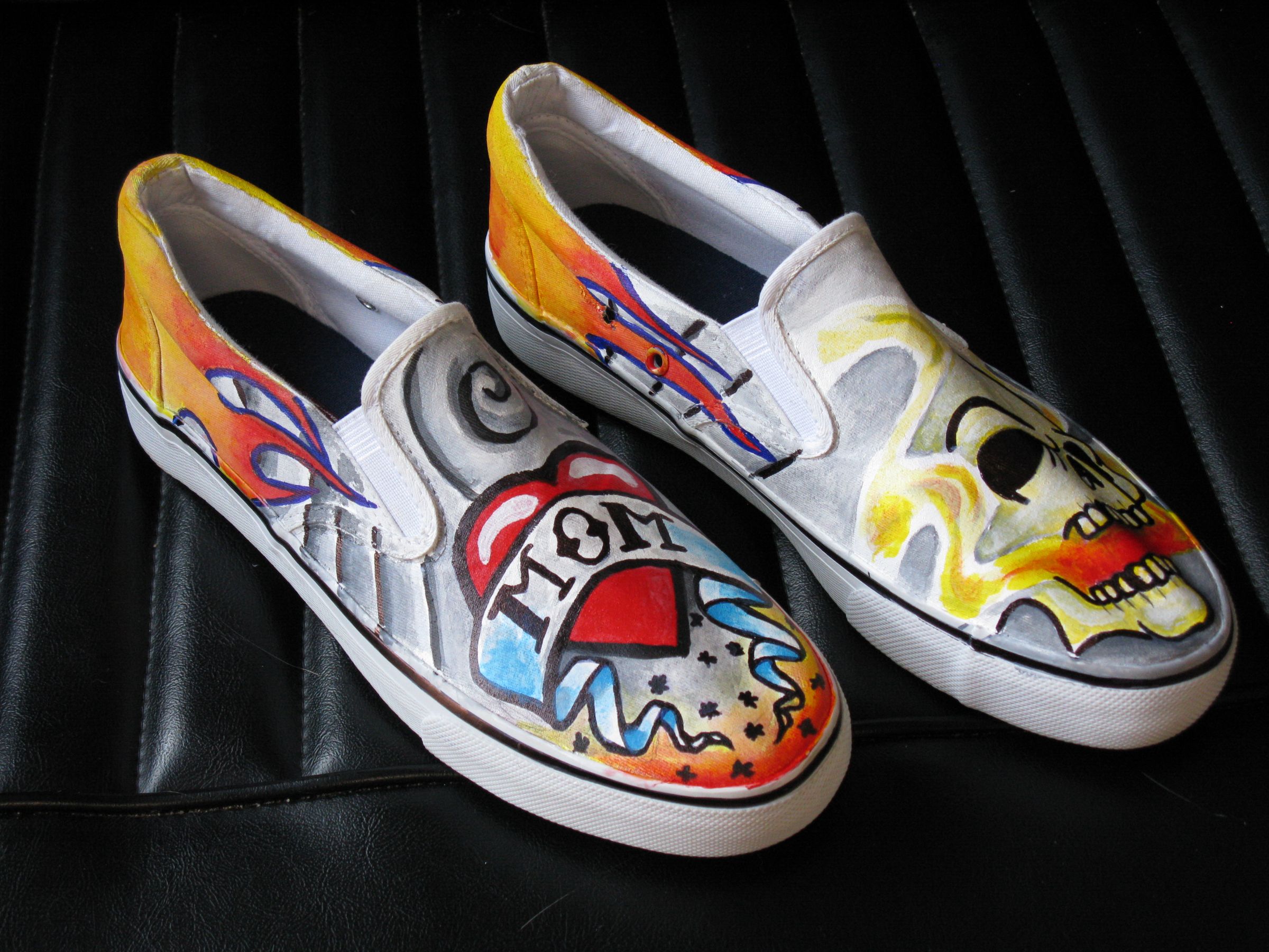 Drawing on Canvas Shoes Guide : 4 Steps (with Pictures) - Instructables