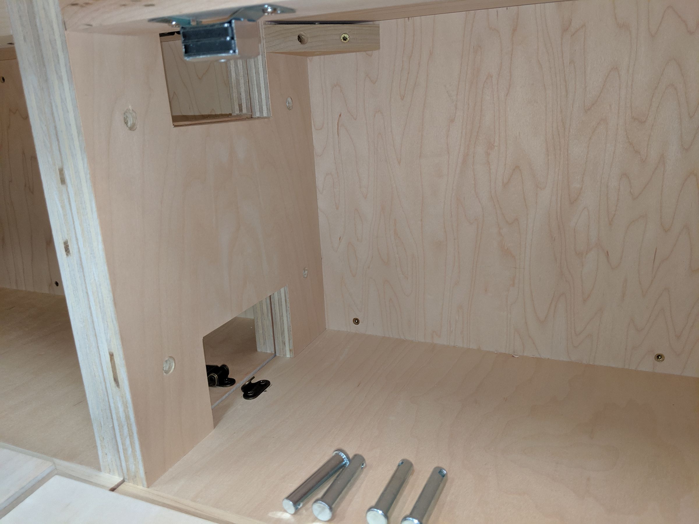 JAX I-Poster Base Assembly : 8 Steps - Instructables