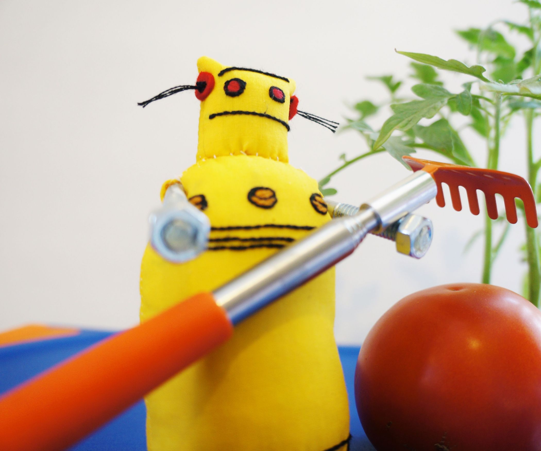 Instructables Site Robot : 8 Steps (with Pictures) - Instructables