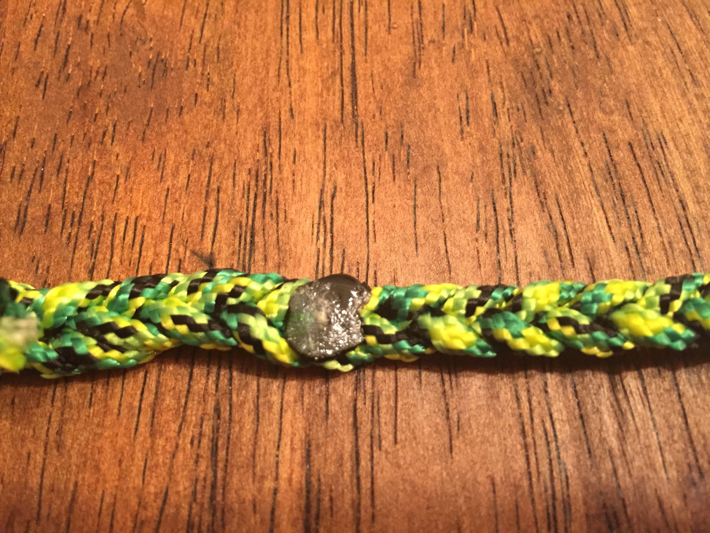 How to Make a Paracord "David's Sling" : 8 Steps (with Pictures ...
