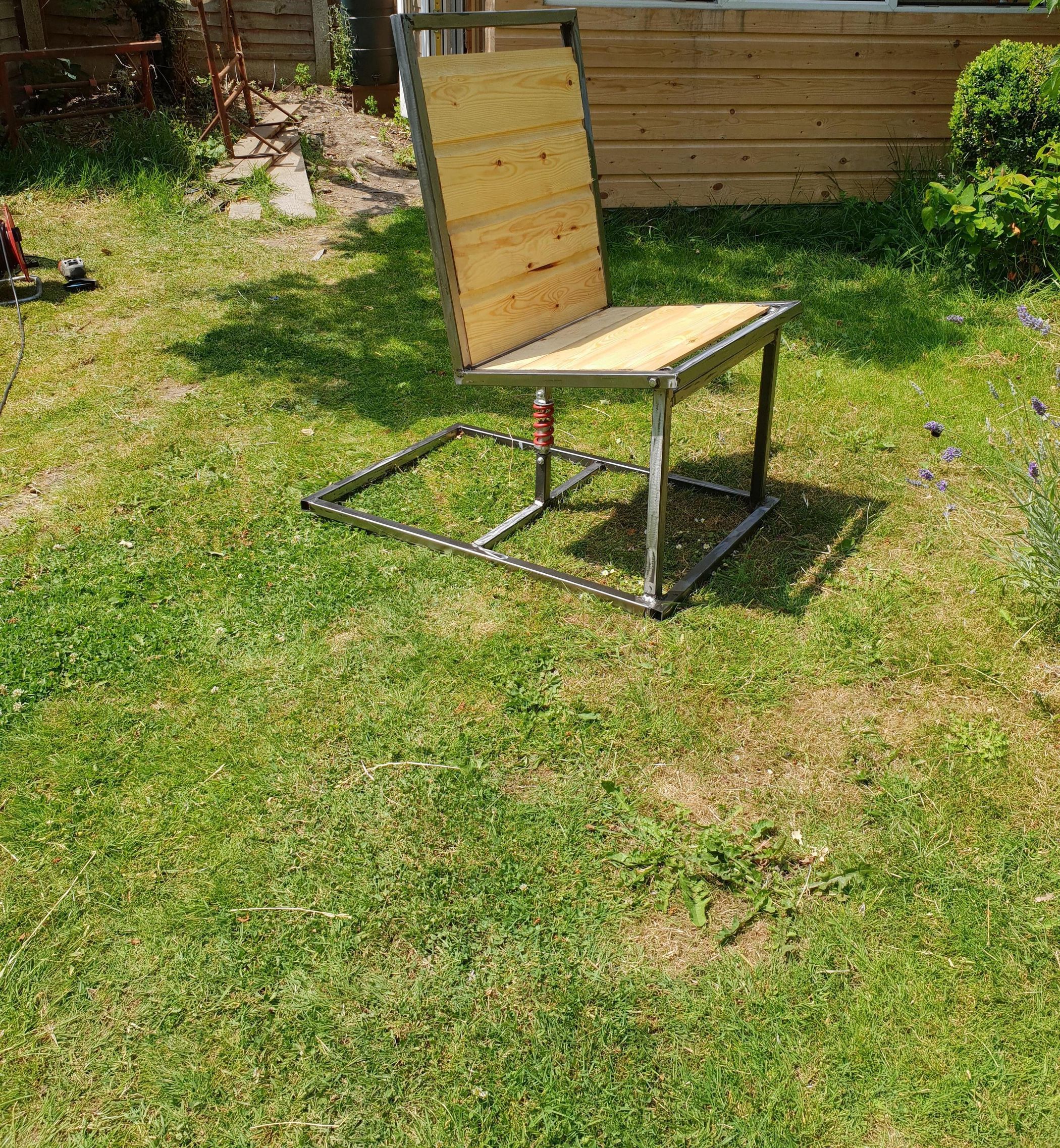 Bouncy Chair With MTB Suspension : 13 Steps (with Pictures) - Instructables