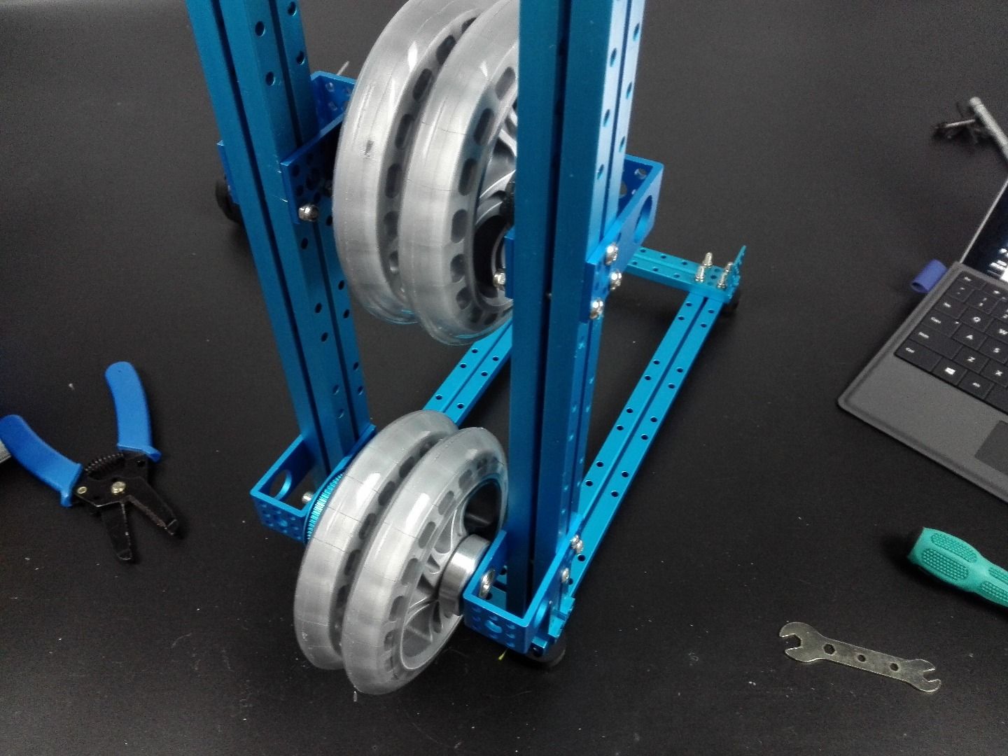 How to Make a Ball Launcher : 38 Steps (with Pictures) - Instructables