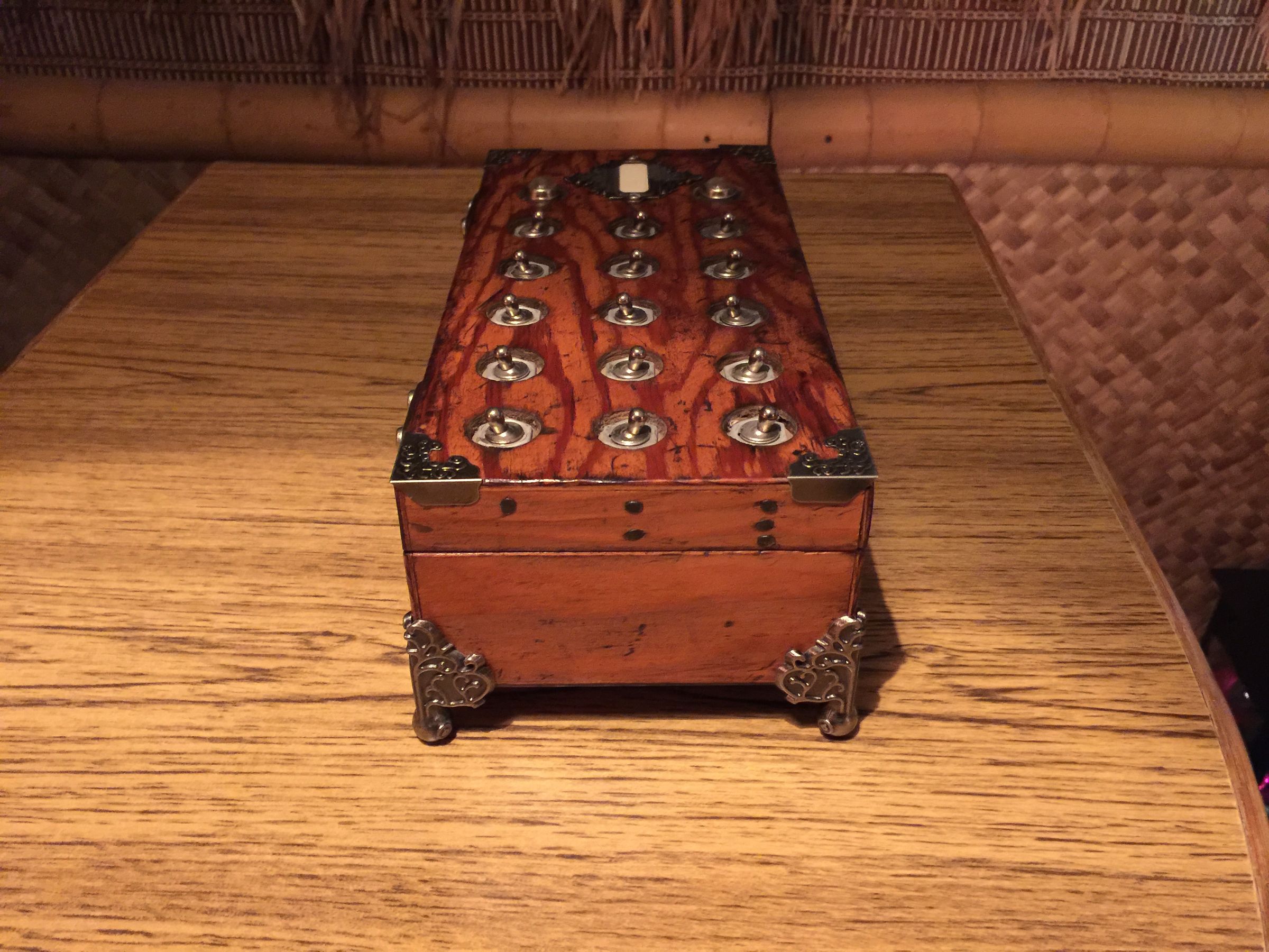 The Christmas Box : 24 Steps (with Pictures) - Instructables