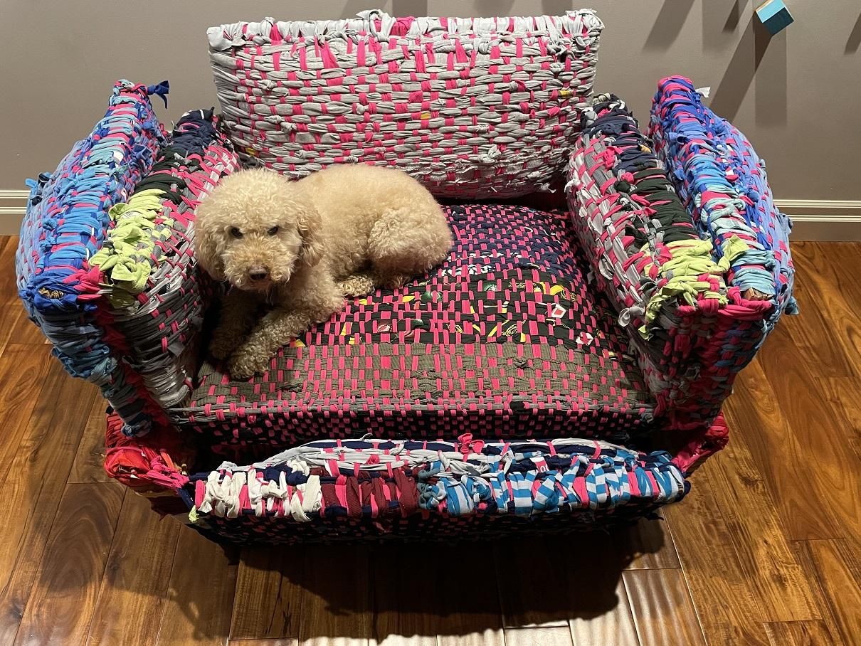 Cozy Upcycled Human Dog Bed : 5 Steps (with Pictures) - Instructables