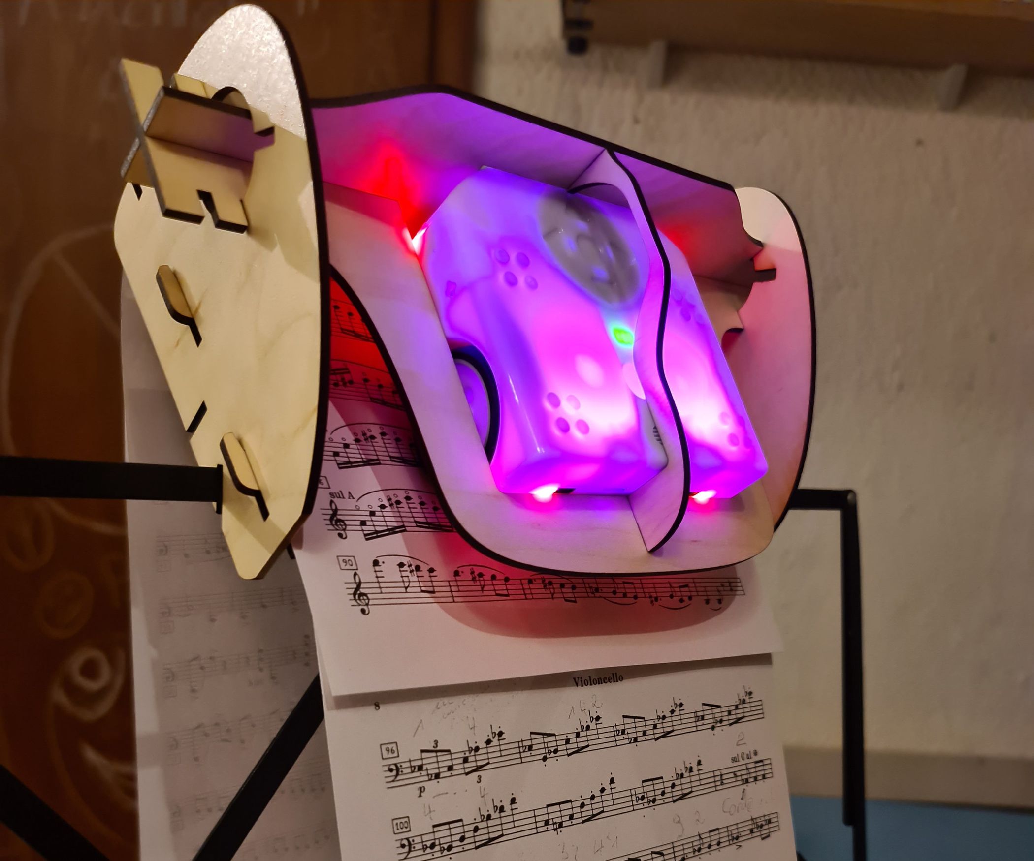 Robot Thymio Prompteur / Liseuse : 5 Steps - Instructables