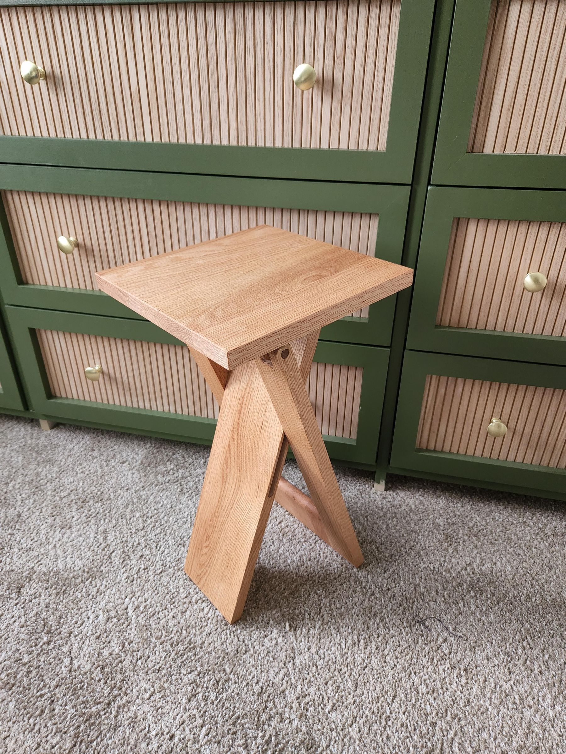 Foldable Stool - Reverse Engineering the Tallon Stool : 6 Steps (with ...
