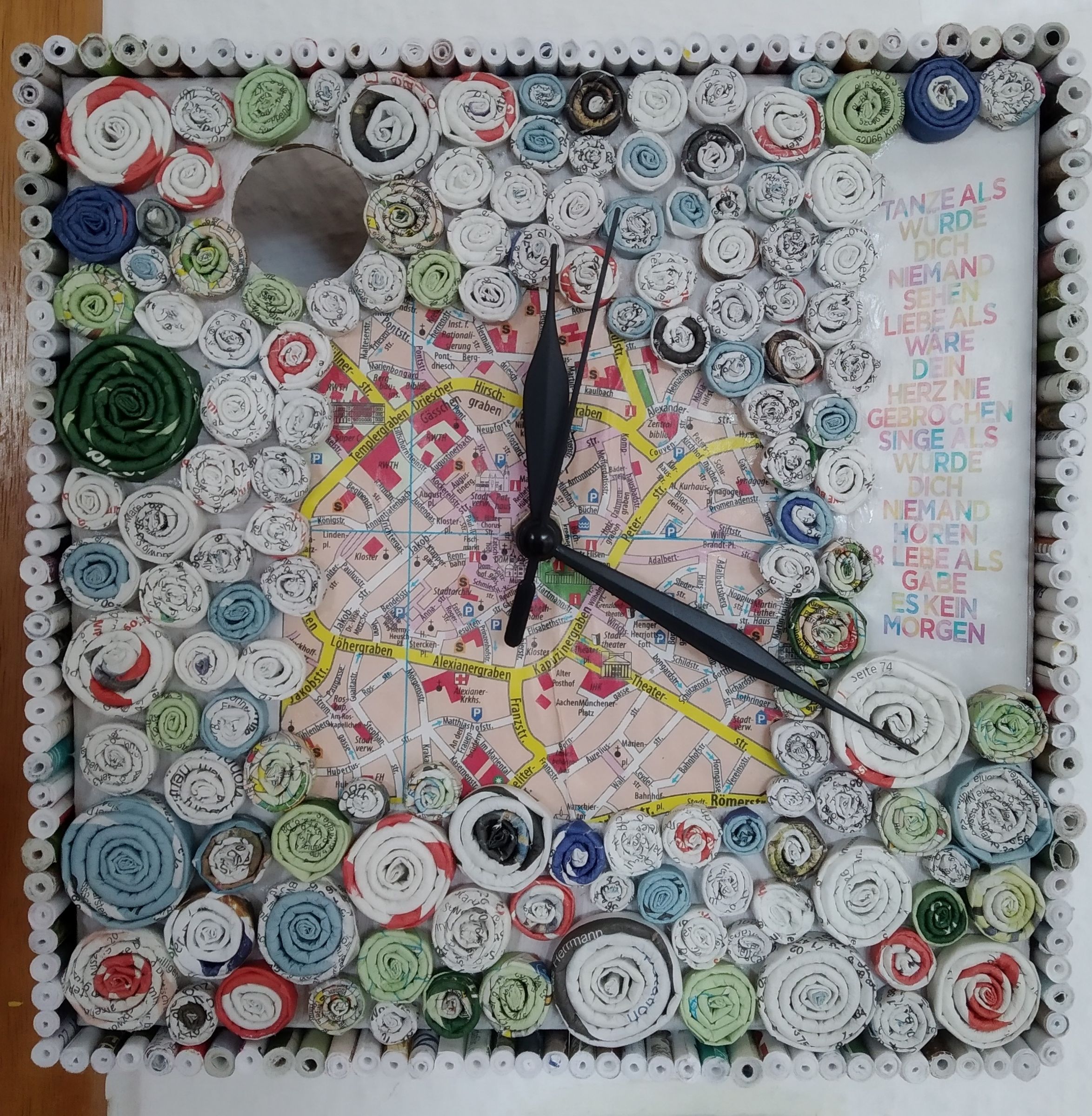 Rolled Paper Clock : 4 Steps - Instructables