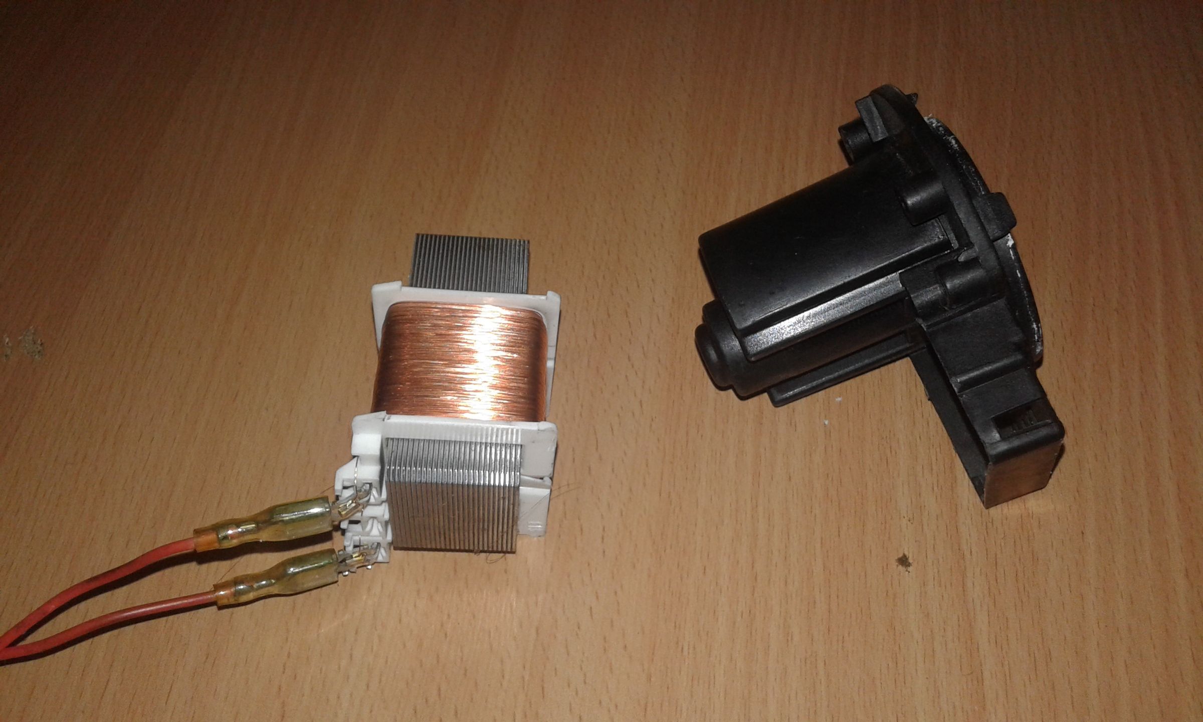 How to Make an Electromagnet : 6 Steps (with Pictures) - Instructables
