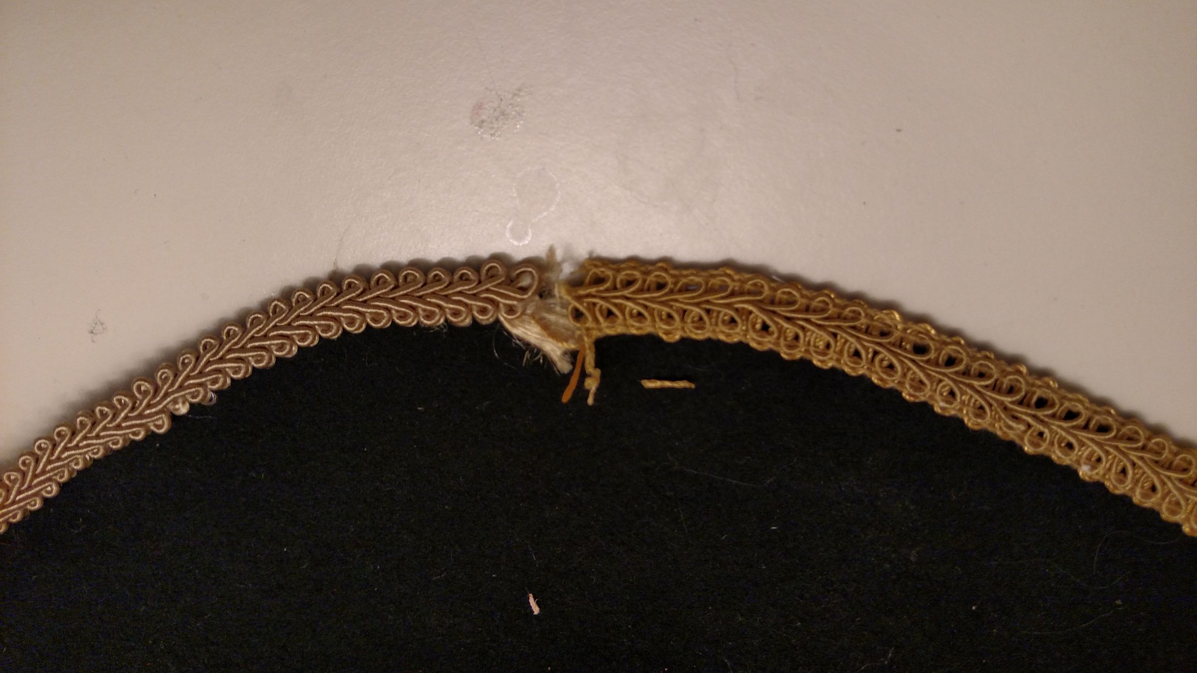 Quality Easy Pirate Hat : 4 Steps (with Pictures) - Instructables