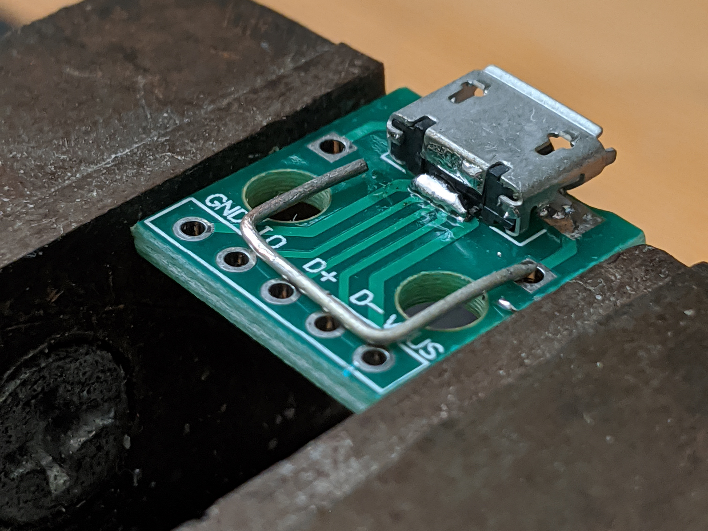 Replace Micro-USB Port With Only a Soldering Iron : 9 Steps (with ...