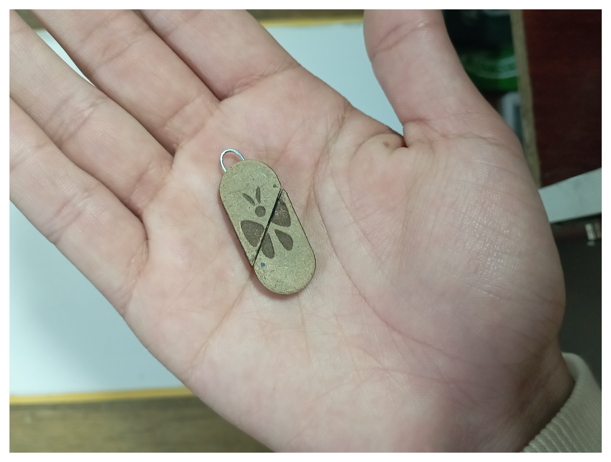 Illusionist Locket - How to Make : 7 Steps (with Pictures) - Instructables