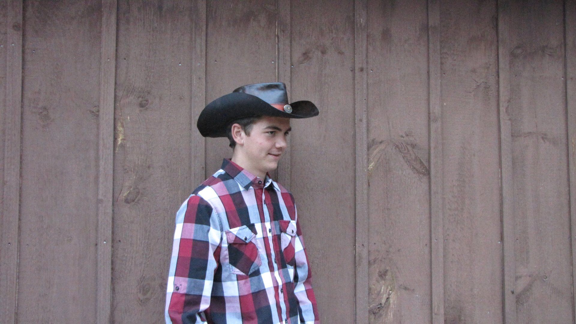 Hand-Crafted Leather Cowboy Hat : 9 Steps (with Pictures) - Instructables