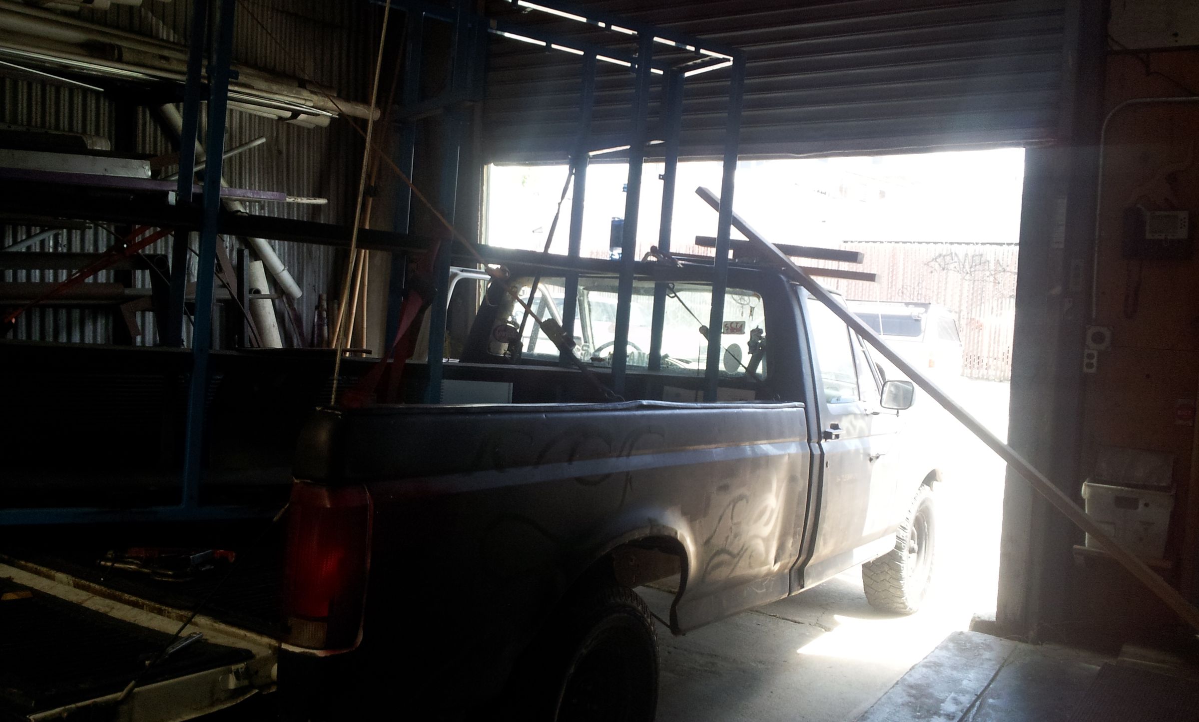 Oh Snap, How to Fix the Roll Up Door! (garage Door) : 6 Steps ...