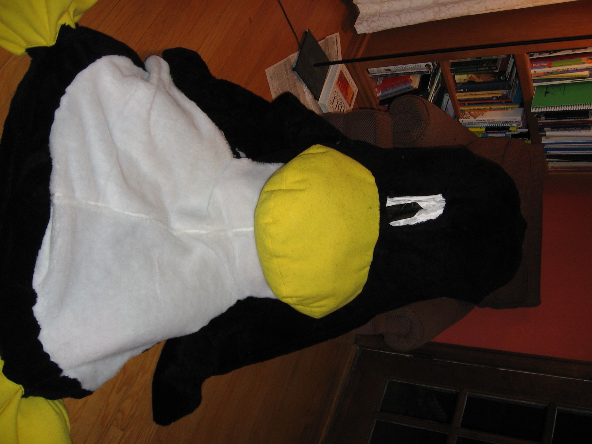 Tux the Linux Penguin Costume : 18 Steps (with Pictures) - Instructables